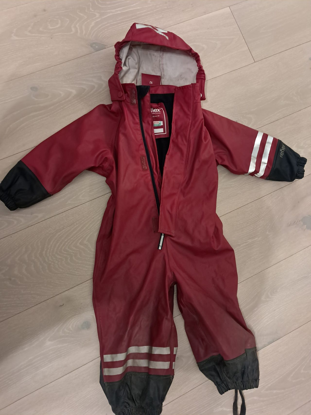 Reflex foret regndress str 92 | FINN-torget