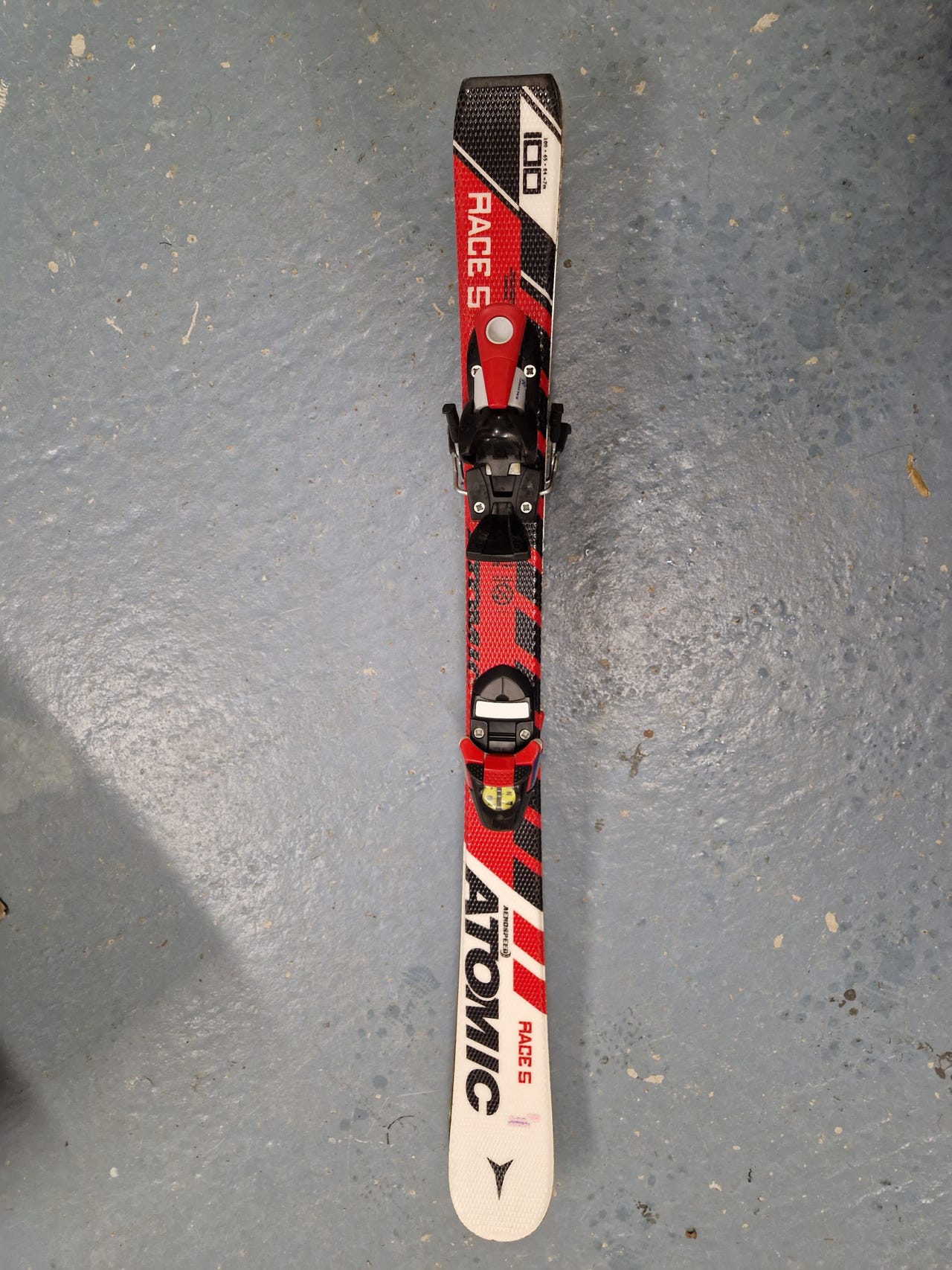 Atomic Race 5, 100cm | FINN-torget