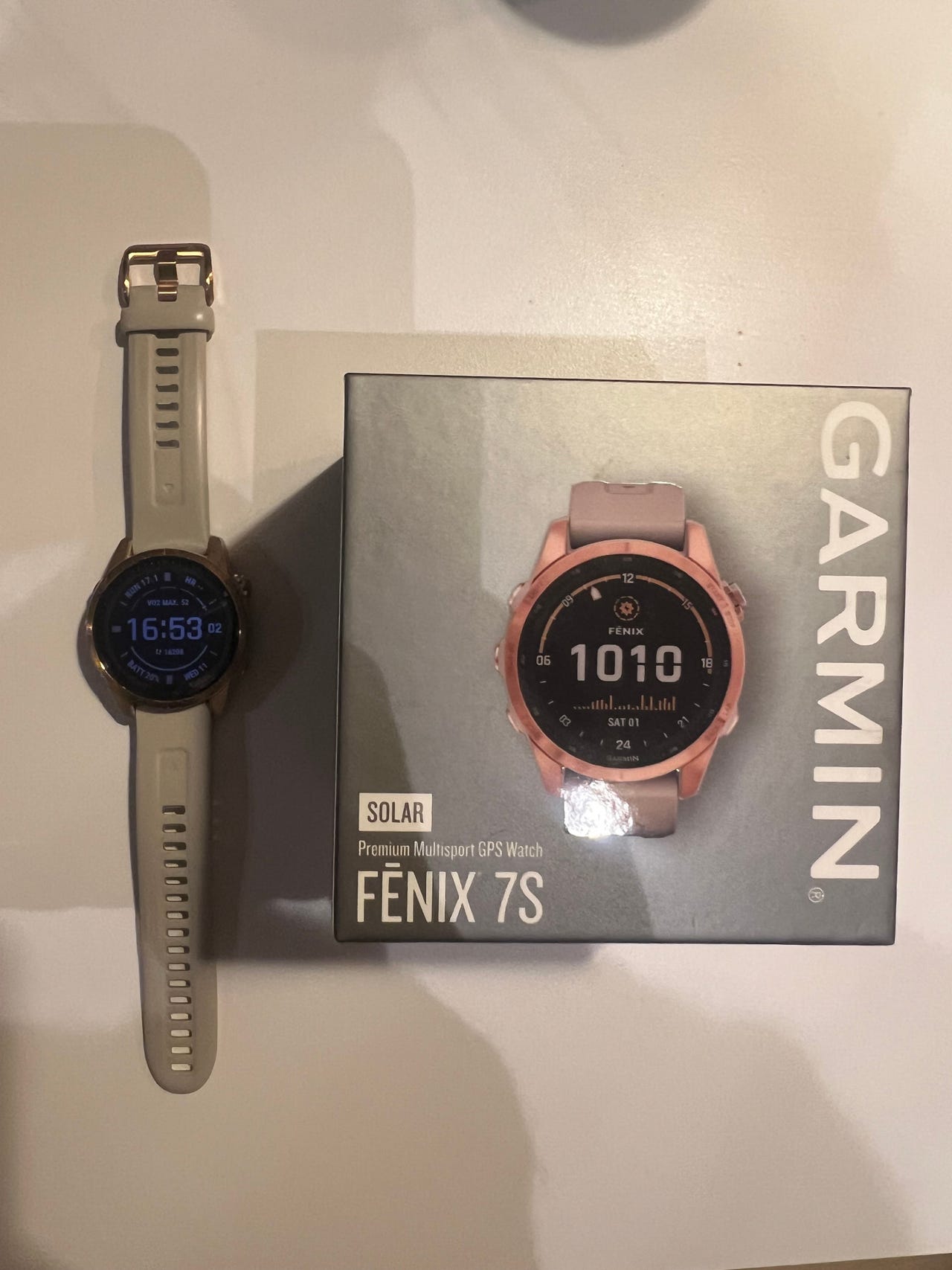 Garmin Fenix 7s Solar - Rose gold/Light sand | FINN-torget