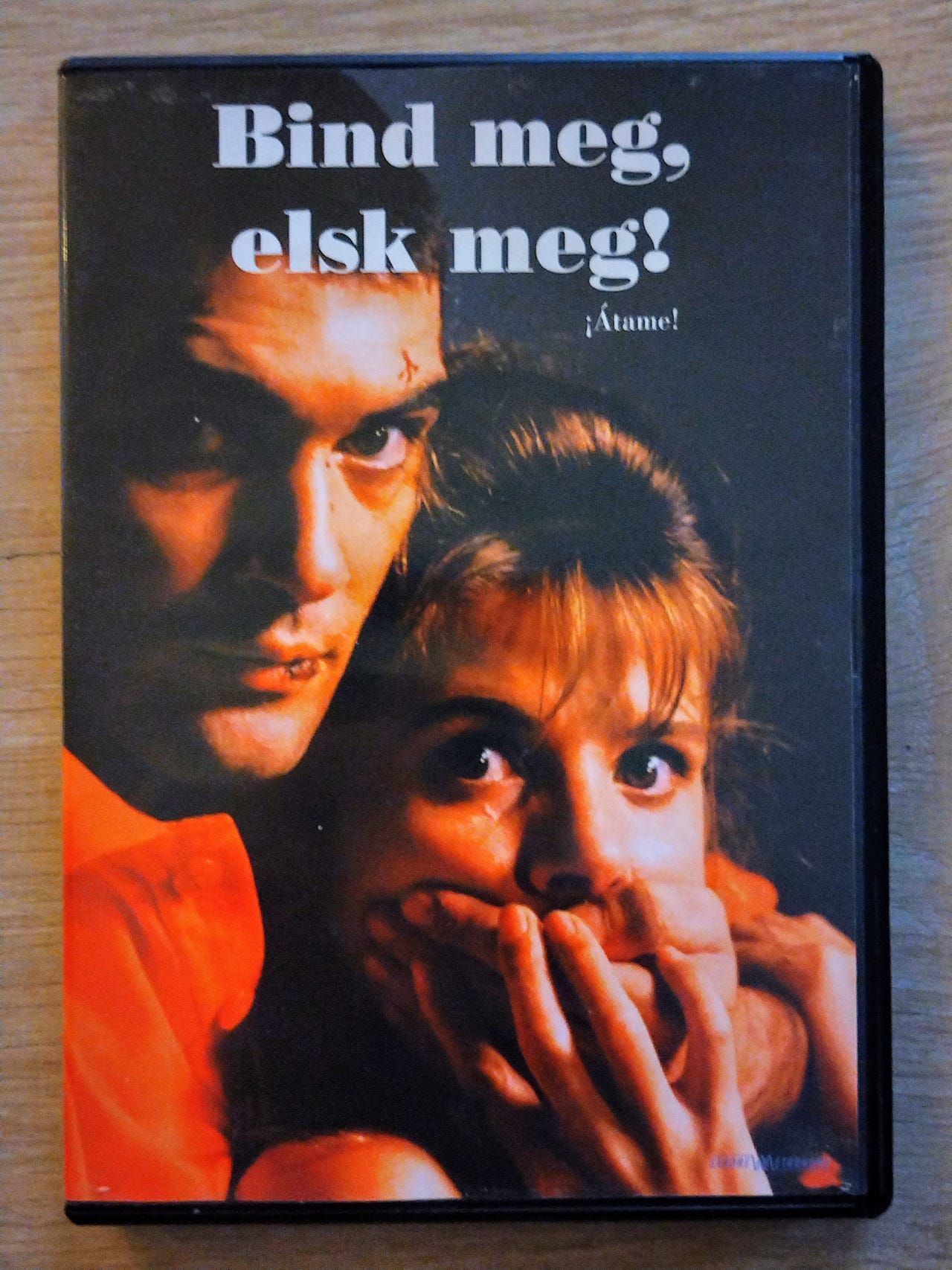 Dvd. Bind meg, elsk meg. Antonio Banderas. Komedie. Spansk film. Norsk tekst. | FINN-torget