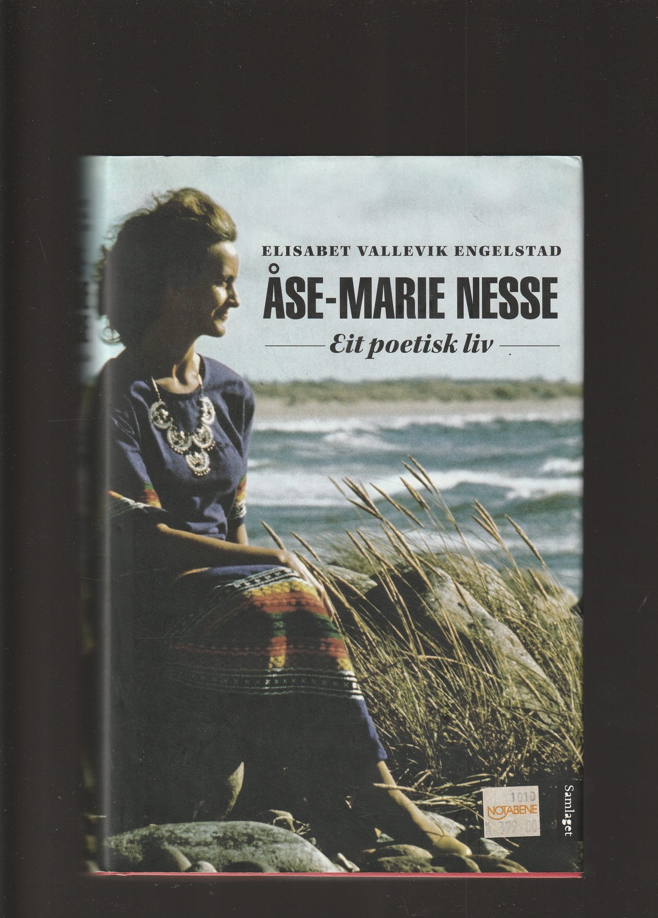 Elisabeth Vallevik Engelstad Åse-Marie Nesse Eit poetisk liv Samlaget ...