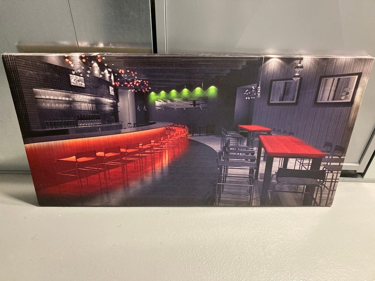 Bilde av bar, rødt interiør (reservert) | FINN-torget
