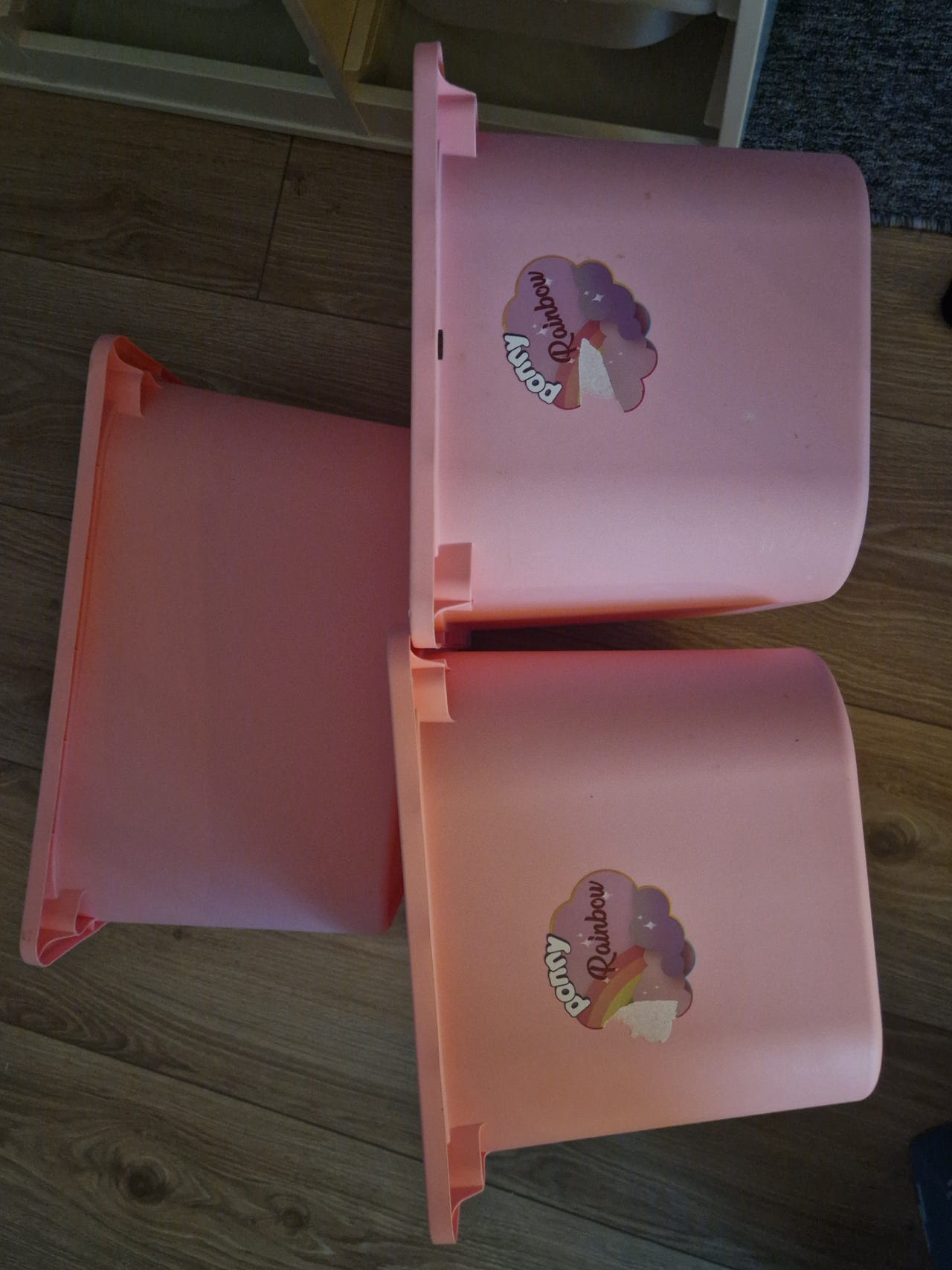 Rosa kasser | FINN-torget