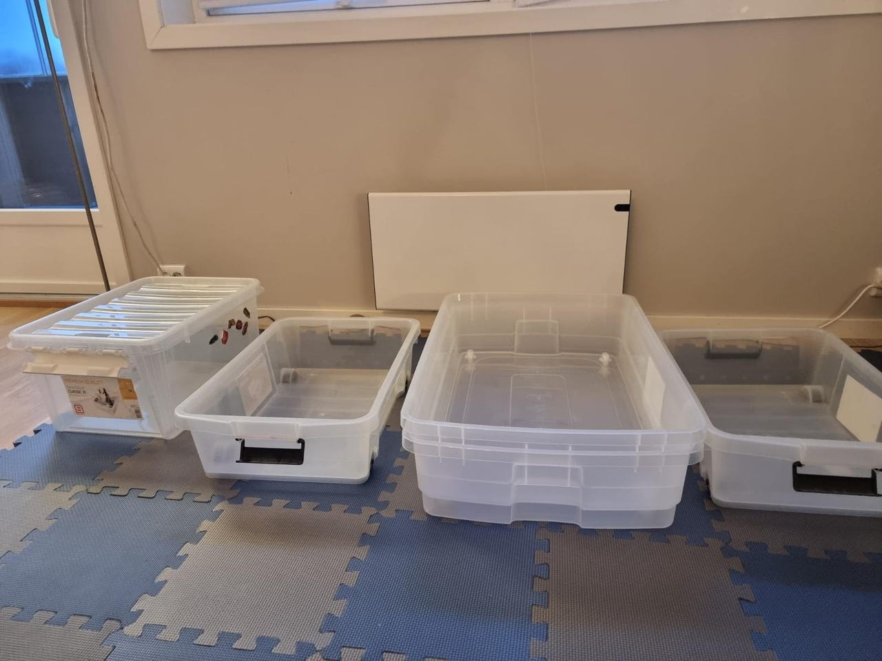 Fine plastbokser med hjul og lokk | FINN-torget