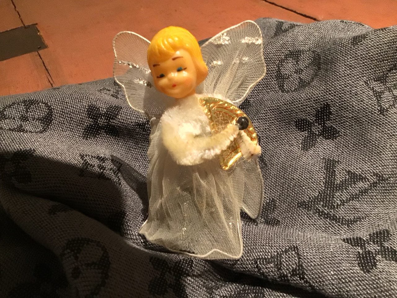 Engel,vintage kjempesøt, 150.- | FINN-torget