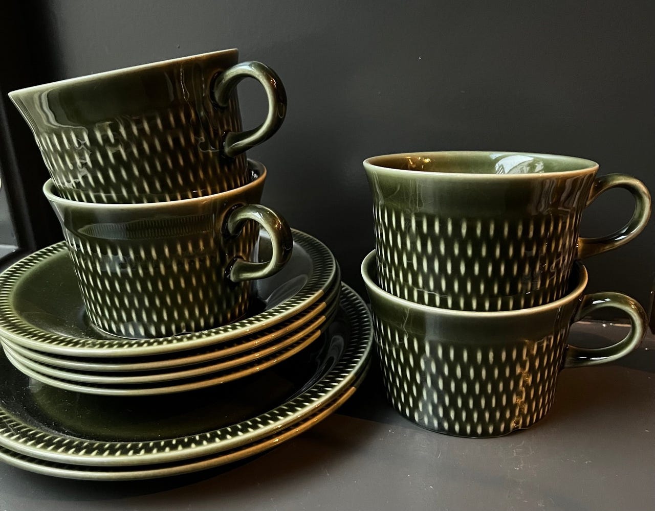 Ønskes kjøpt: Stavangerflint grønette kopper og te-fat | FINN-torget