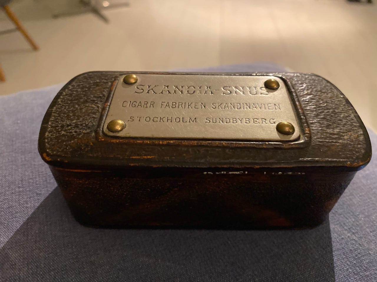 Gammel snusboks fra 1800 tallet | FINN-torget