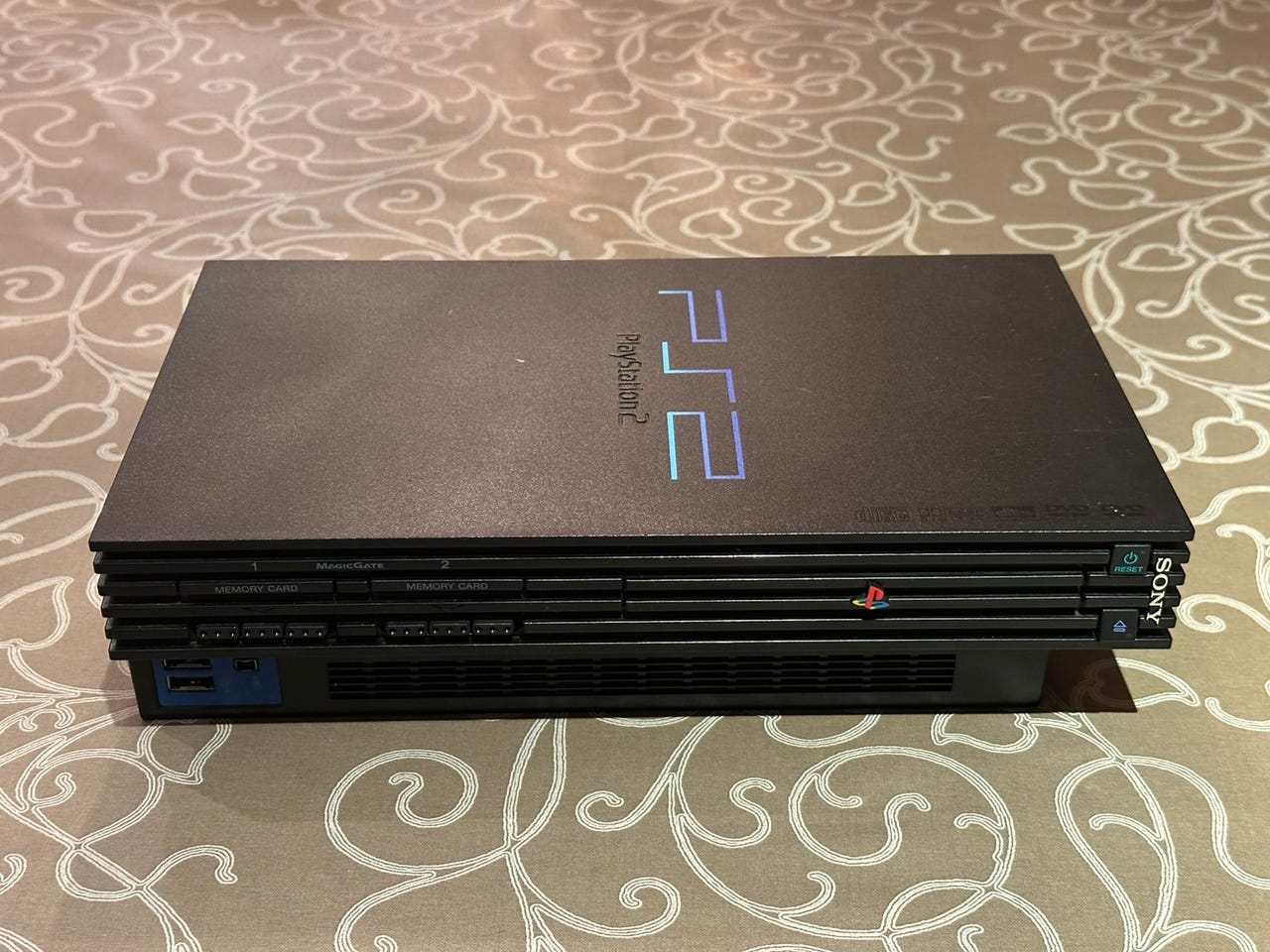 Pent brukt Playstation 2 | FINN-torget