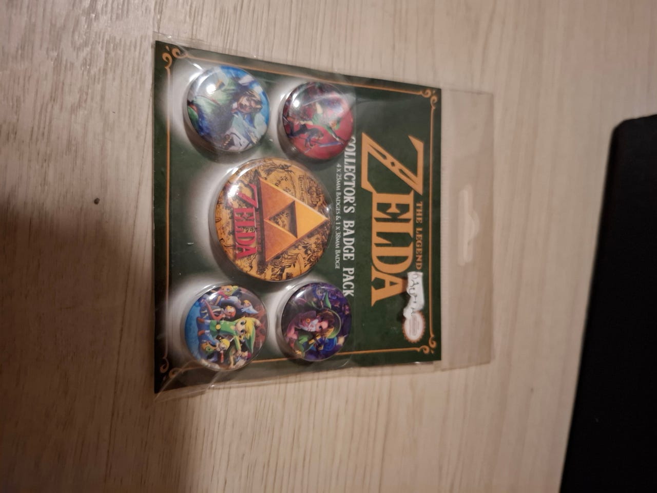 Zelda buttons | FINN-torget