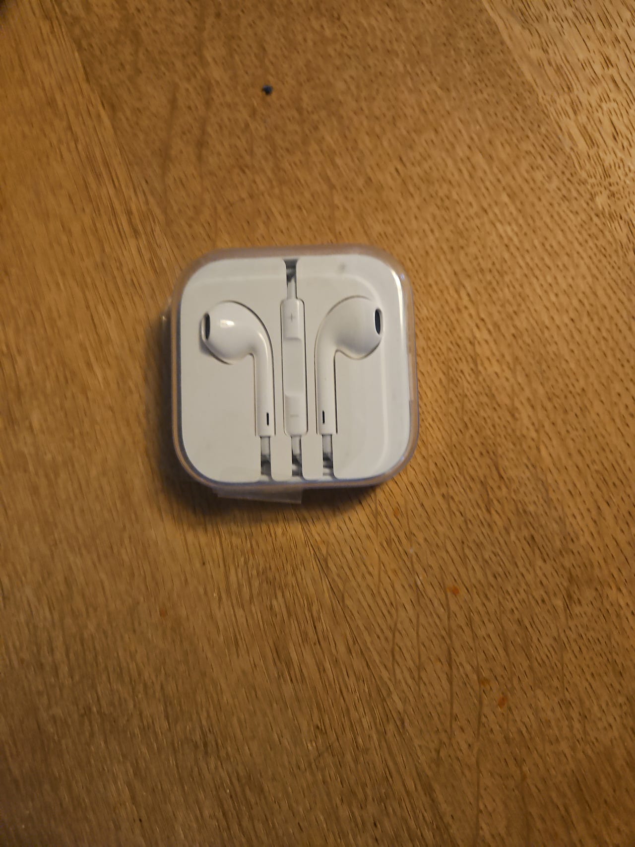 Apple headsett ikke åpnet | FINN-torget