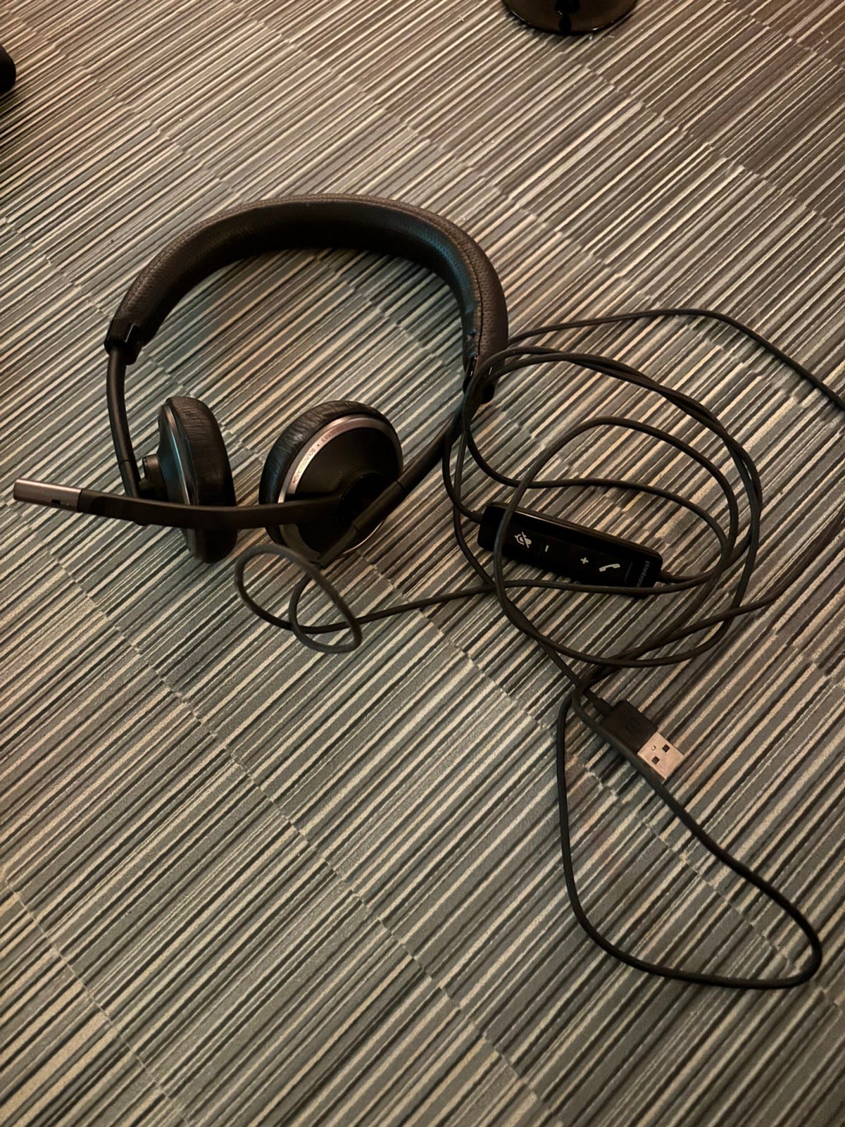 Plantronics C520-M hodetelefoner til pc | FINN-torget