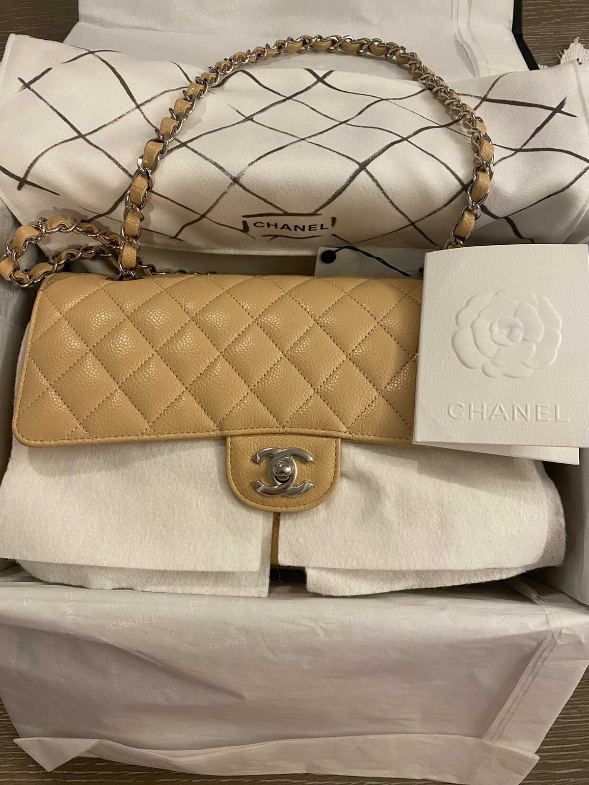 Chanel classic medium beige | FINN-torget