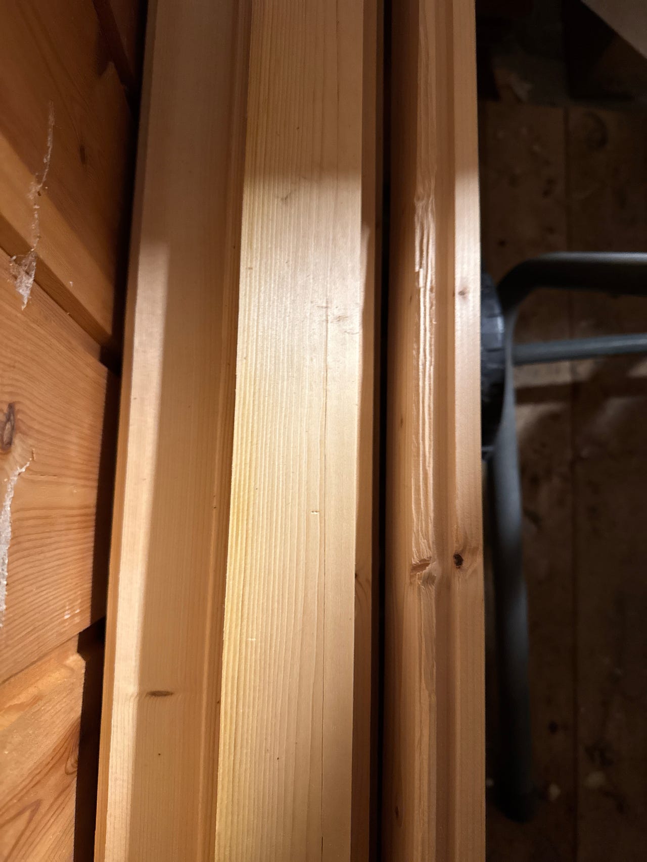 Furu gulv | FINN-torget