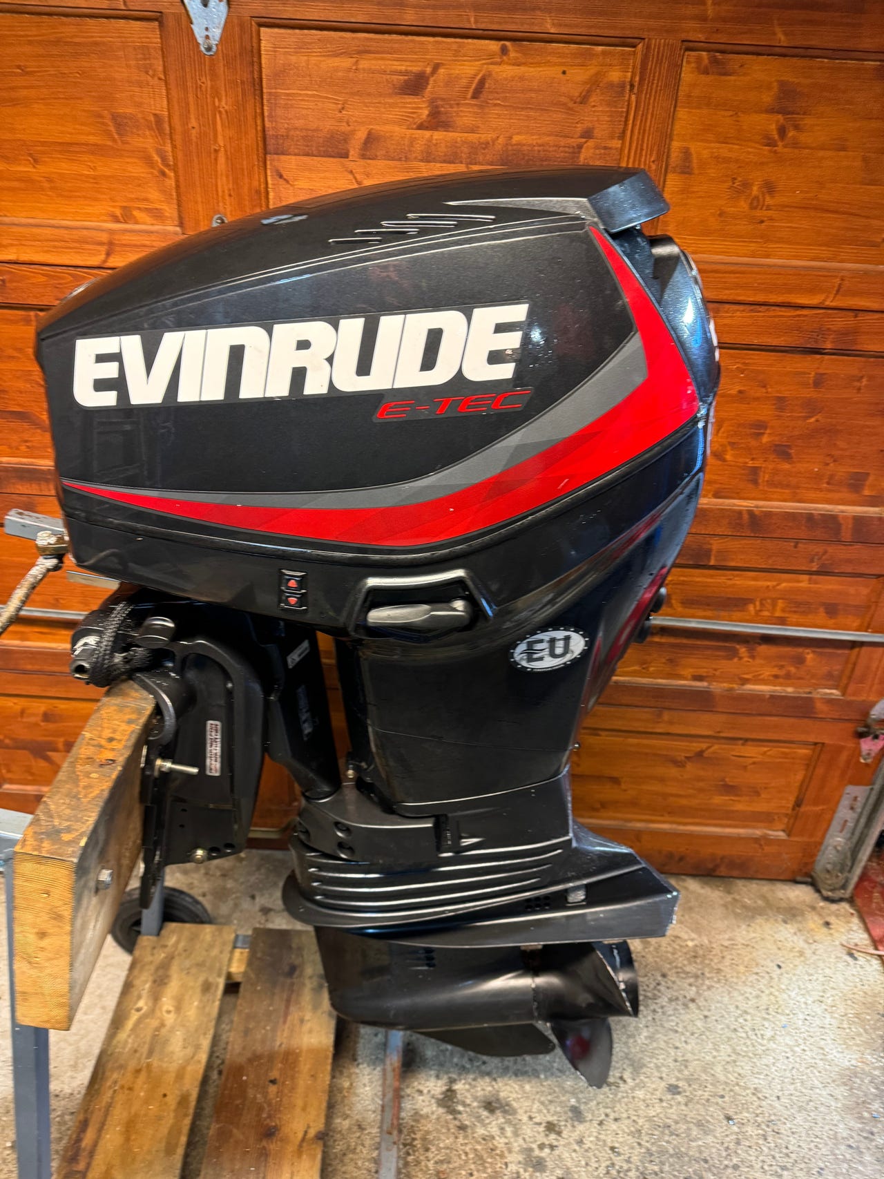 Evinrude E-tec 50 hk /2016 delemotor | FINN-torget
