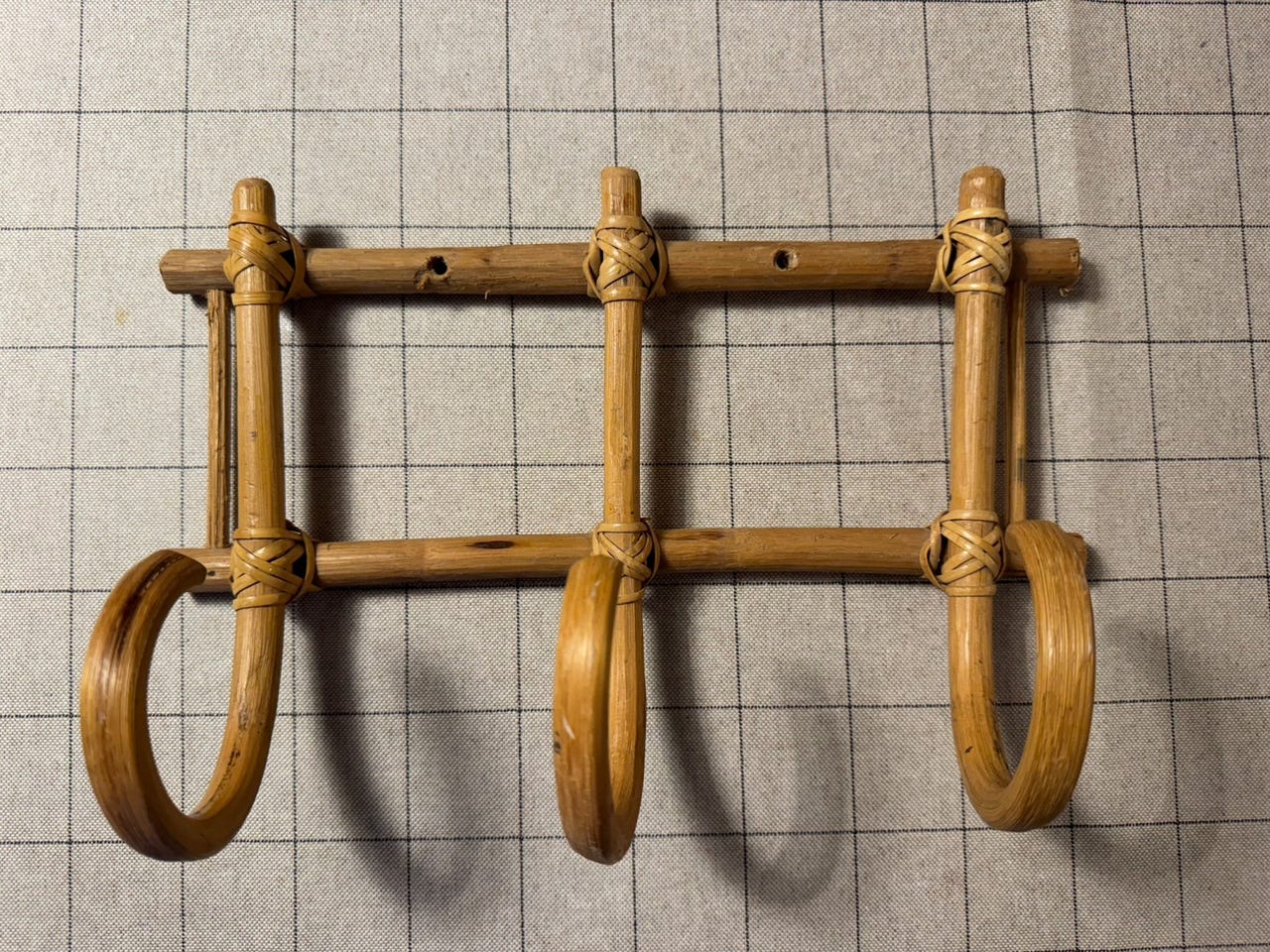 Knagger i tre | FINN-torget