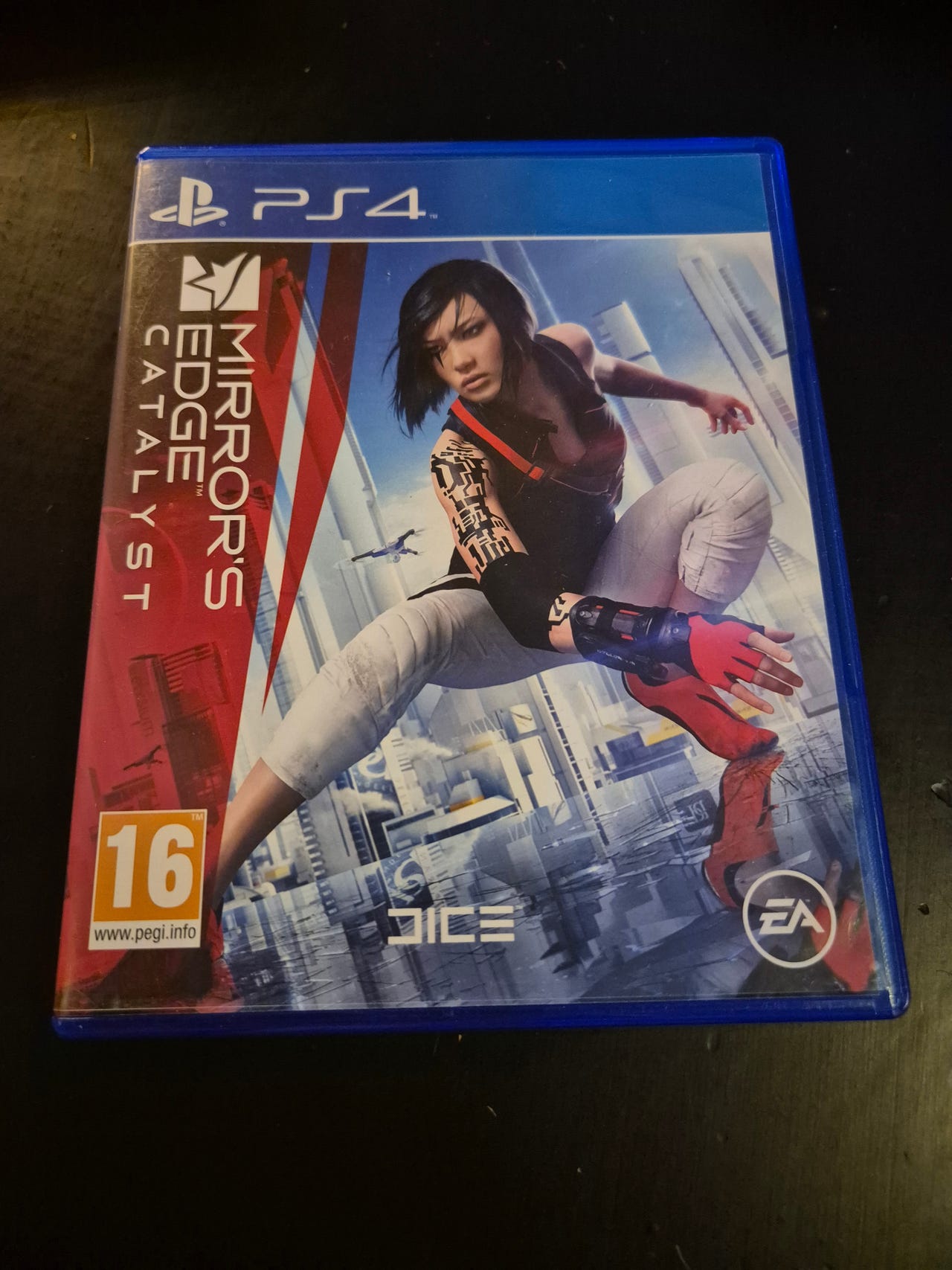 Mirrors egde catalyst (PS4) | FINN-torget