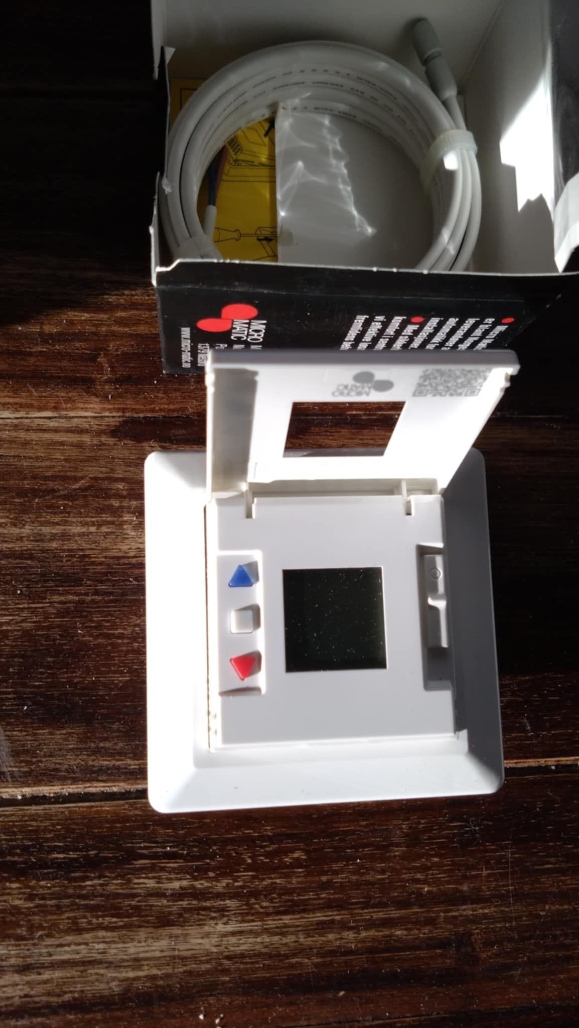 NY Termostat Microtemp MTC3 Hvit I ORIGINALESKE | FINN-torget