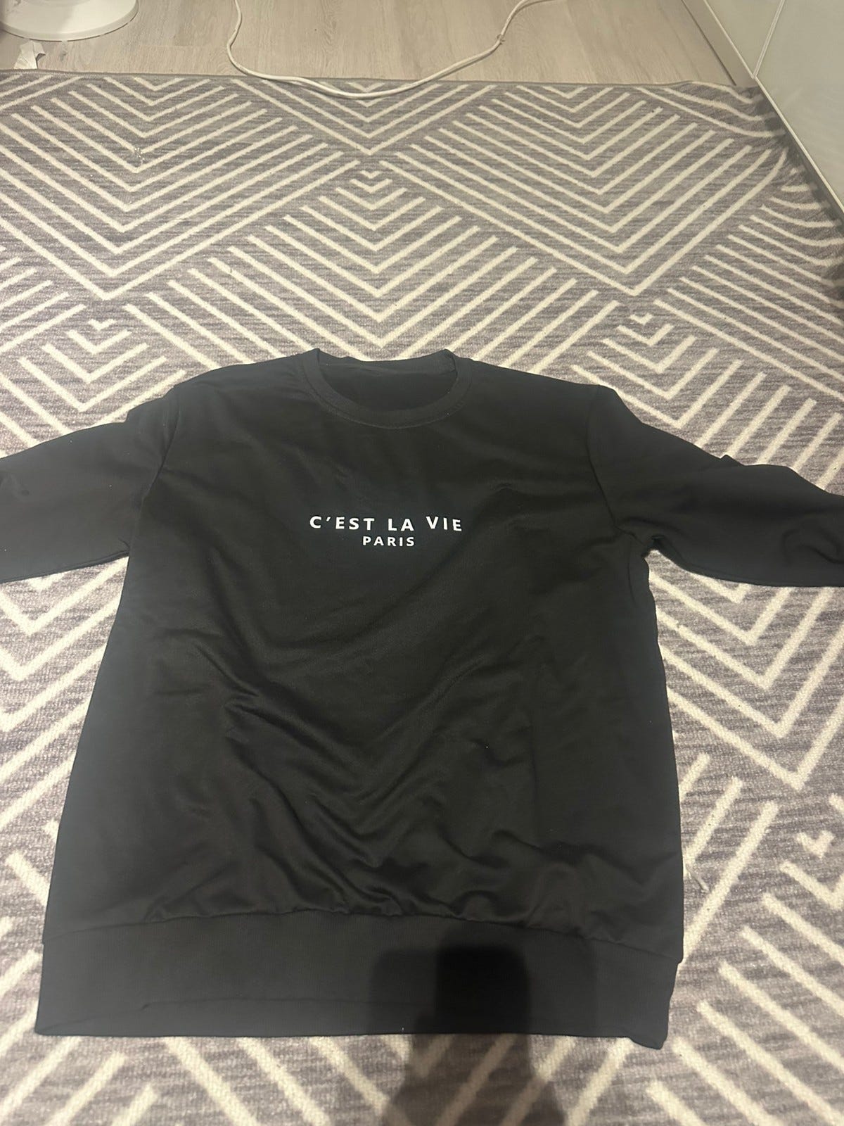 C’EST LA VIE | FINN-torget