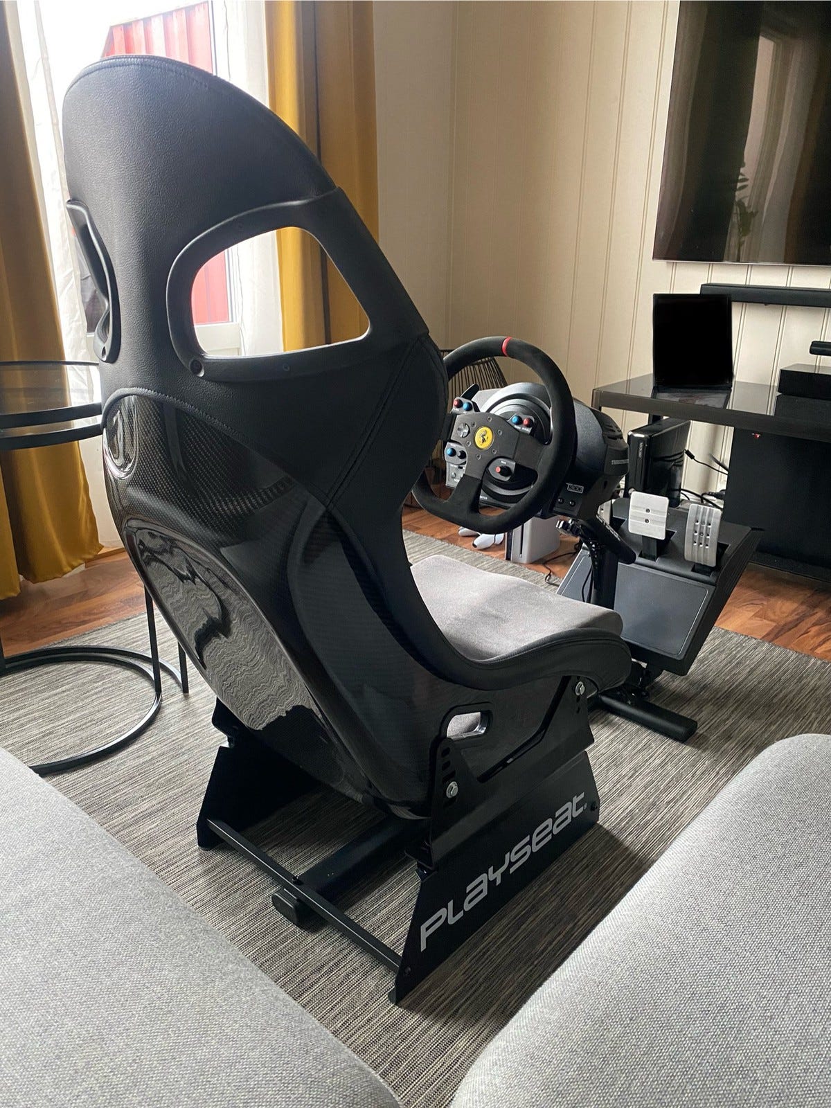 Playseat og PlayStation 5 | FINN-torget