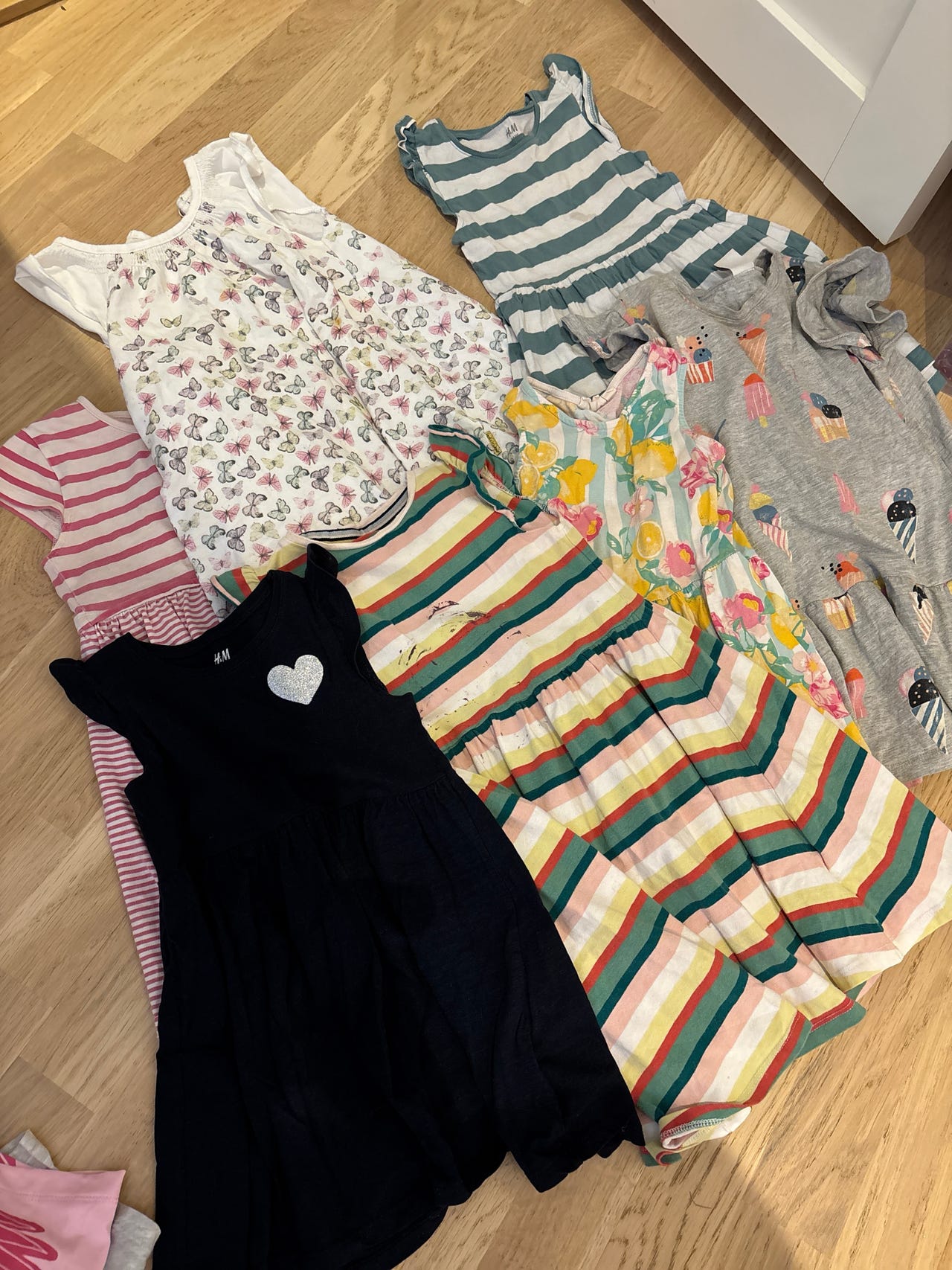 7 kjoler str 110/116 - 50kr for alle! | FINN-torget