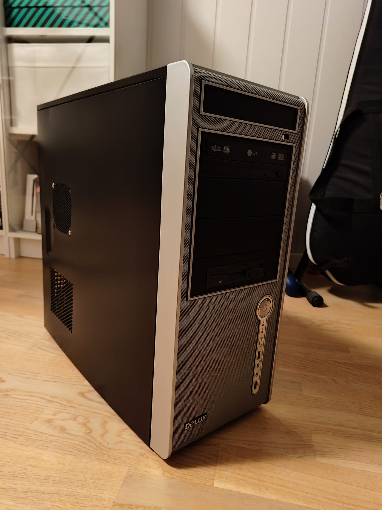 Eldre stasjonær PC (Intel Pentium 805 / GeForce 6600 GT) | FINN-torget