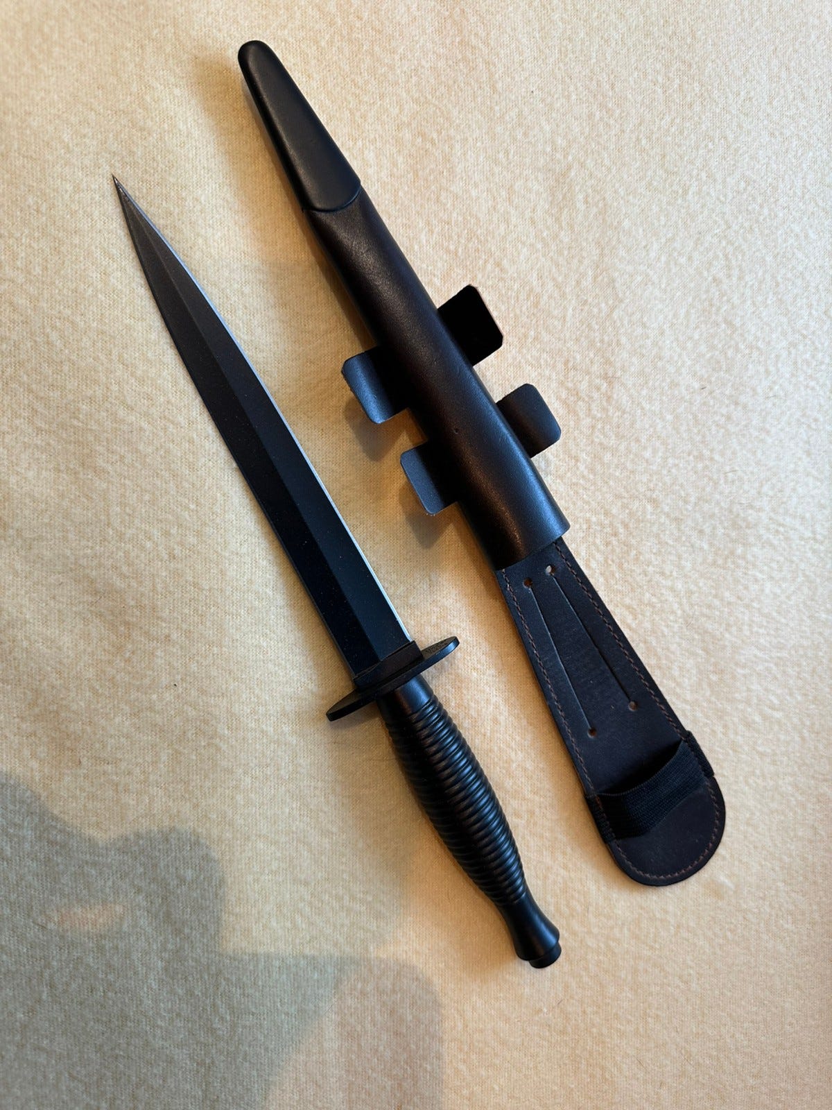 Fs laget av linder. Ny i esken | FINN-torget