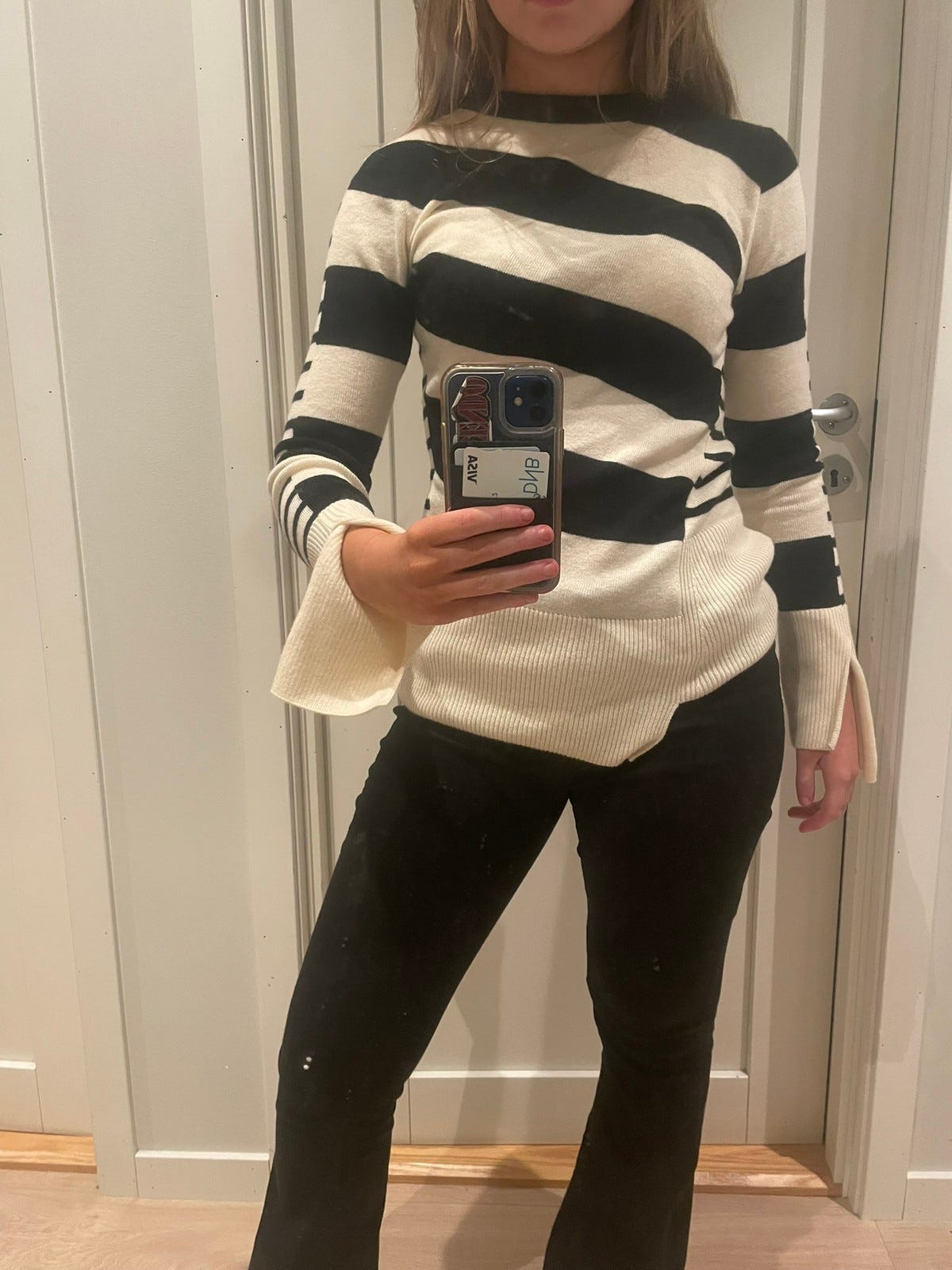 Alexander Mqueen genser | FINN-torget