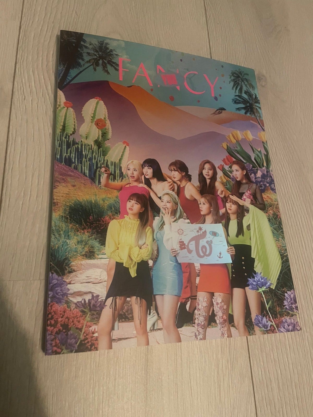 Twice Fancy album | FINN-torget
