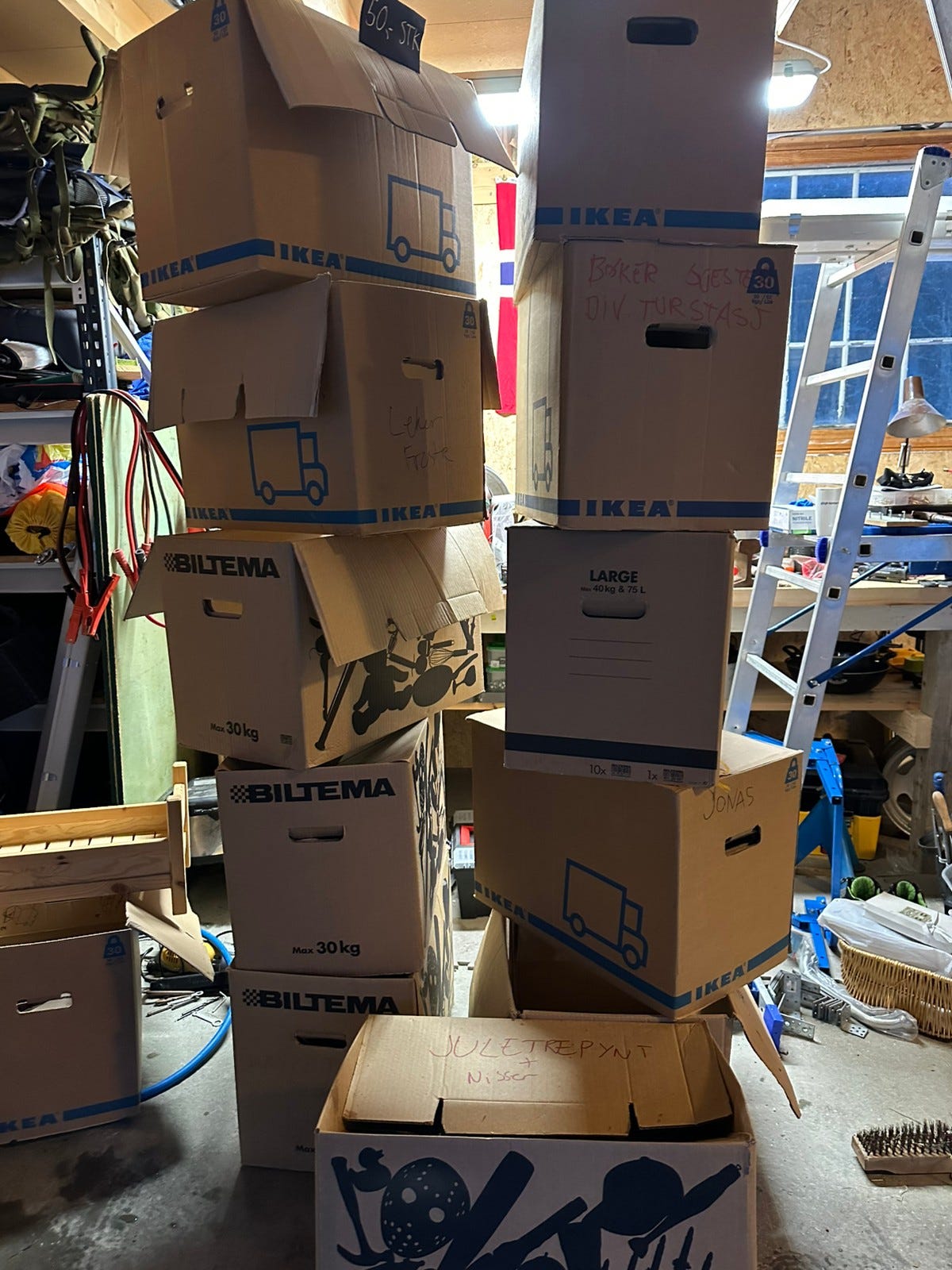 Flytteesker | FINN-torget