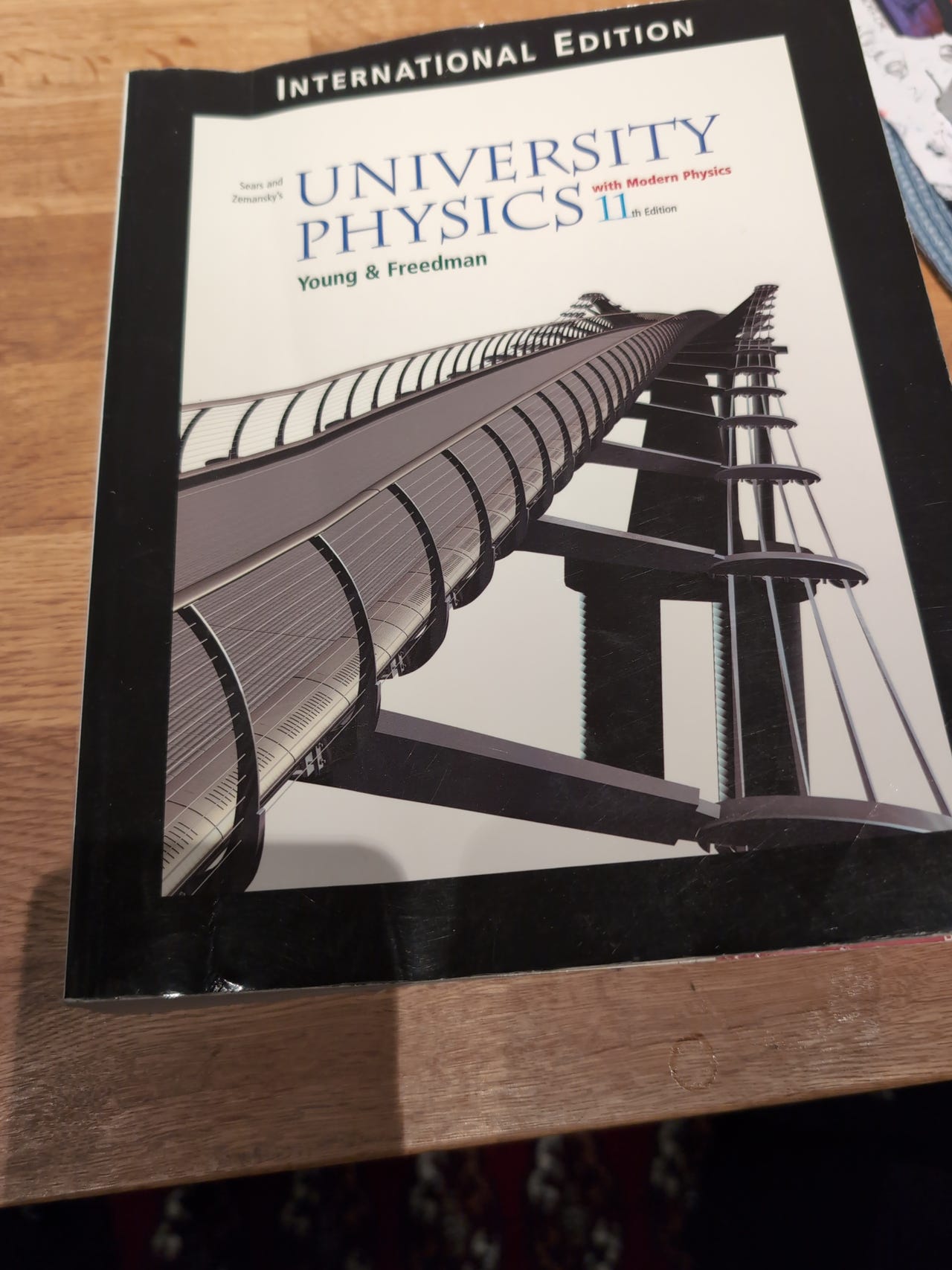 University Physics 11th Edition | FINN-torget