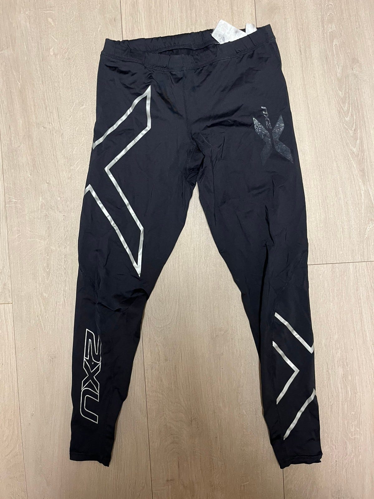 2XU treningstights | FINN-torget