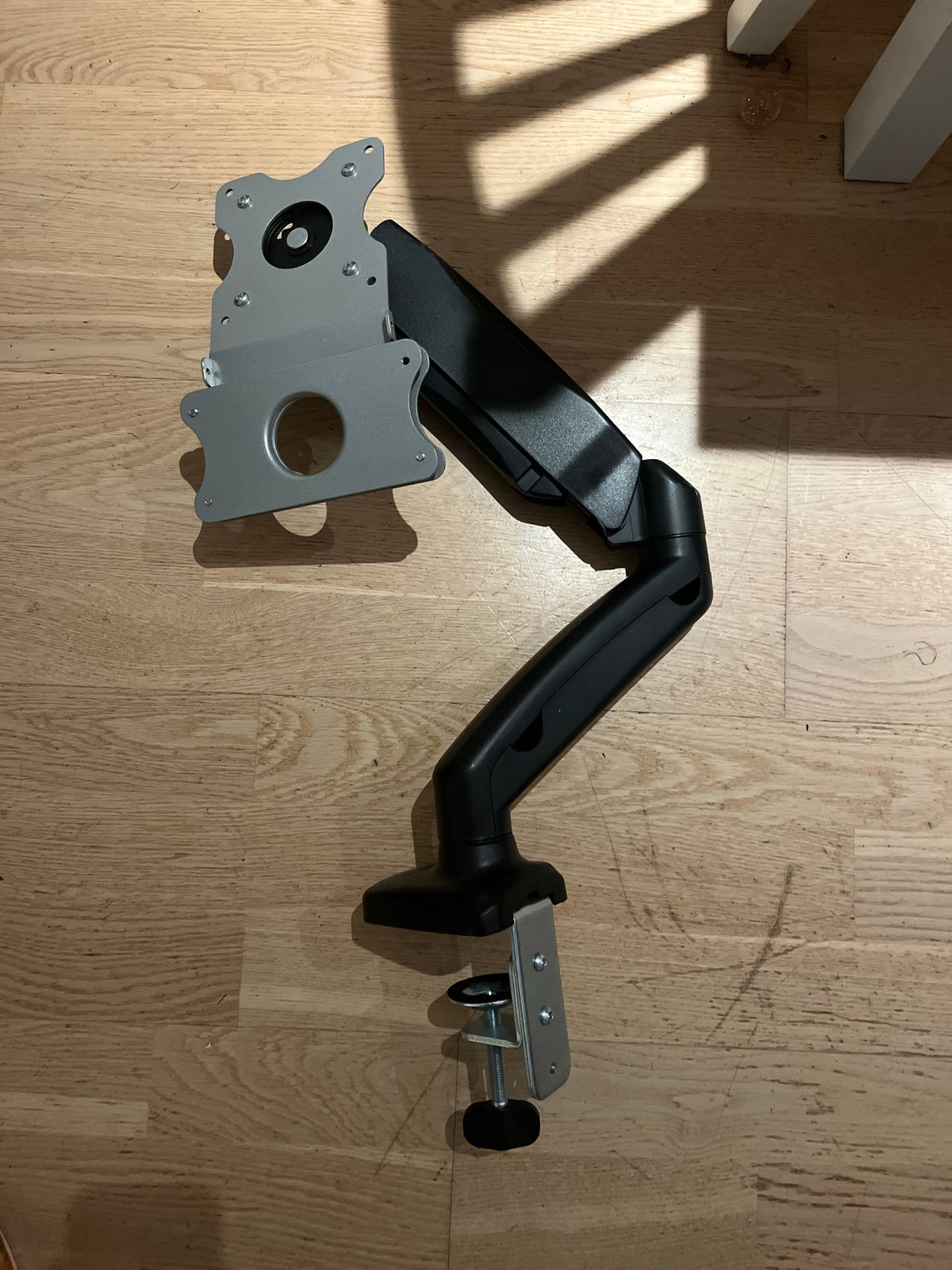 Monitor Arm med IMac Feste | FINN-torget