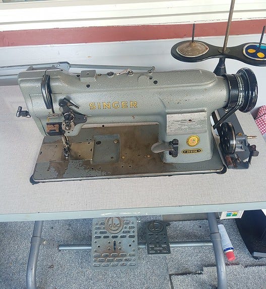 Singer 211 G 156 Industrisymaskin | FINN-torget
