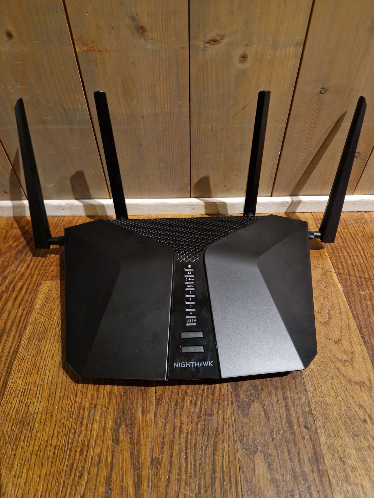 Netgear Nighthawk RAX50 WiFi 6 gamingrouter Selges | FINN-torget
