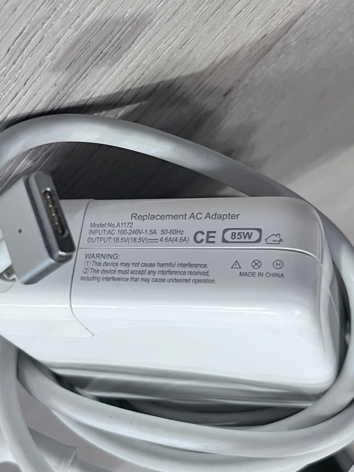 Apple MagSafe lader 85w | FINN-torget