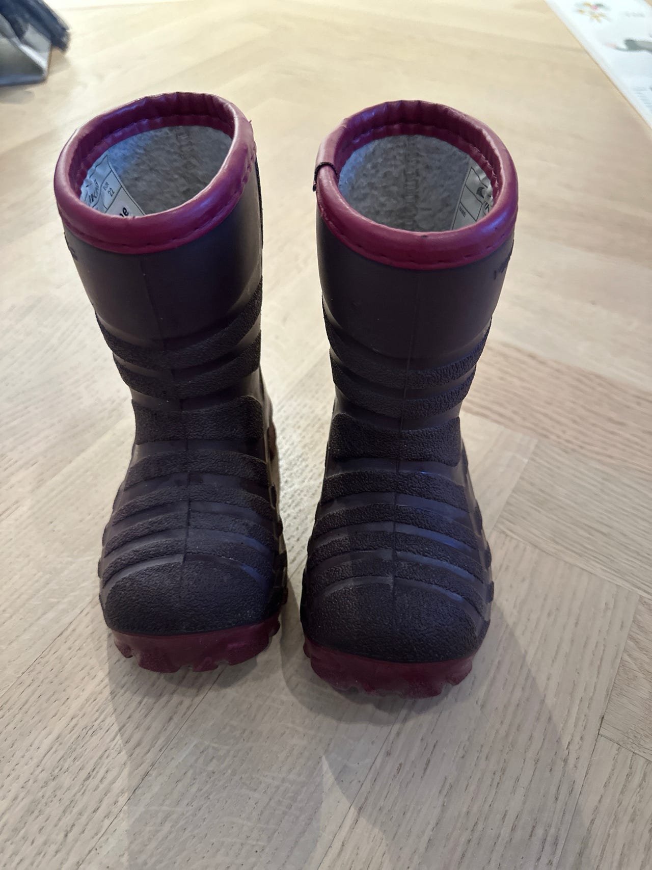 Viking cherrox med ullfôr str 22 | FINN-torget