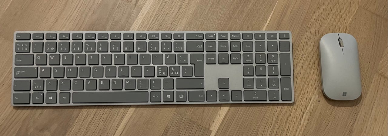 Microsoft Surface keyboard og mus | FINN-torget