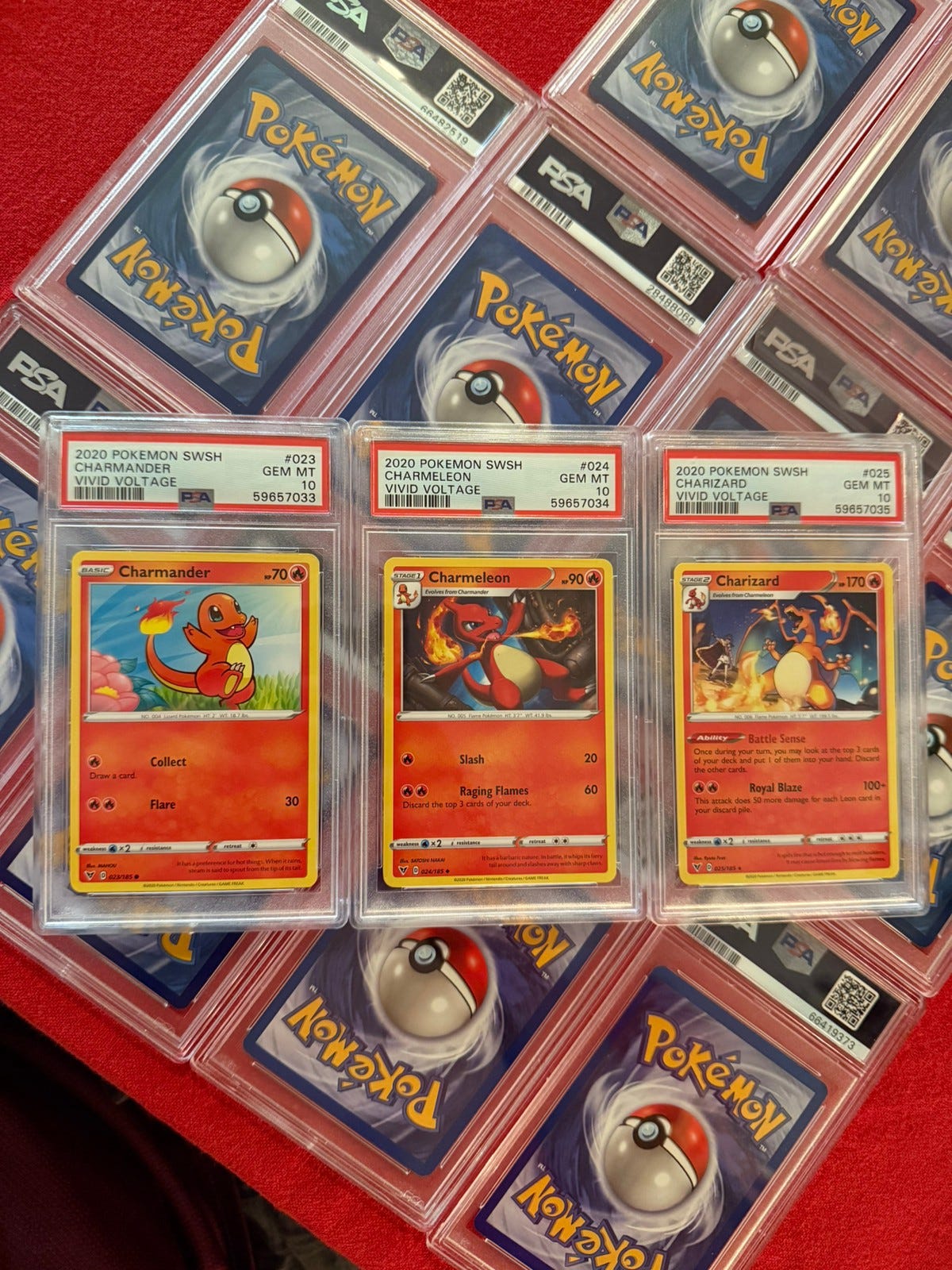Pokemon Charizard trio - PSA 10 | FINN-torget