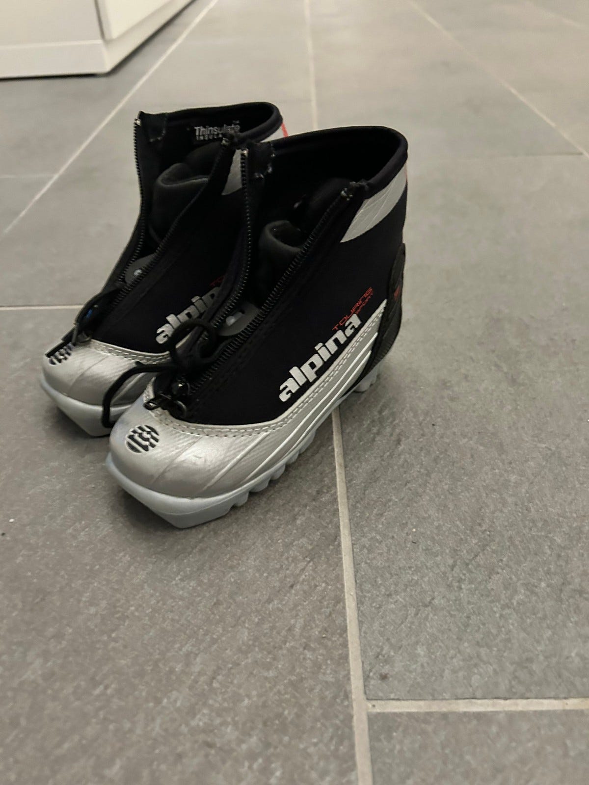 Skisko barn str 28 | FINN-torget