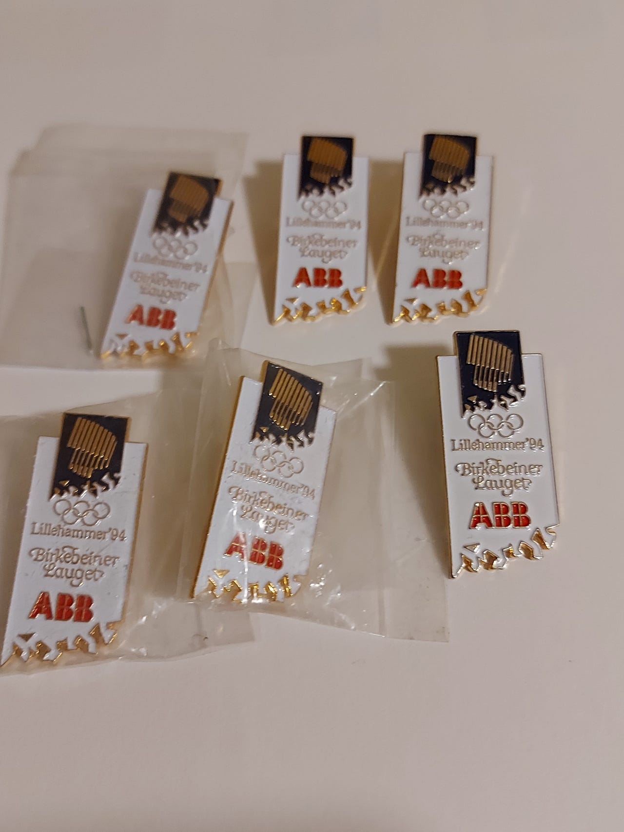 ABB pins | FINN-torget