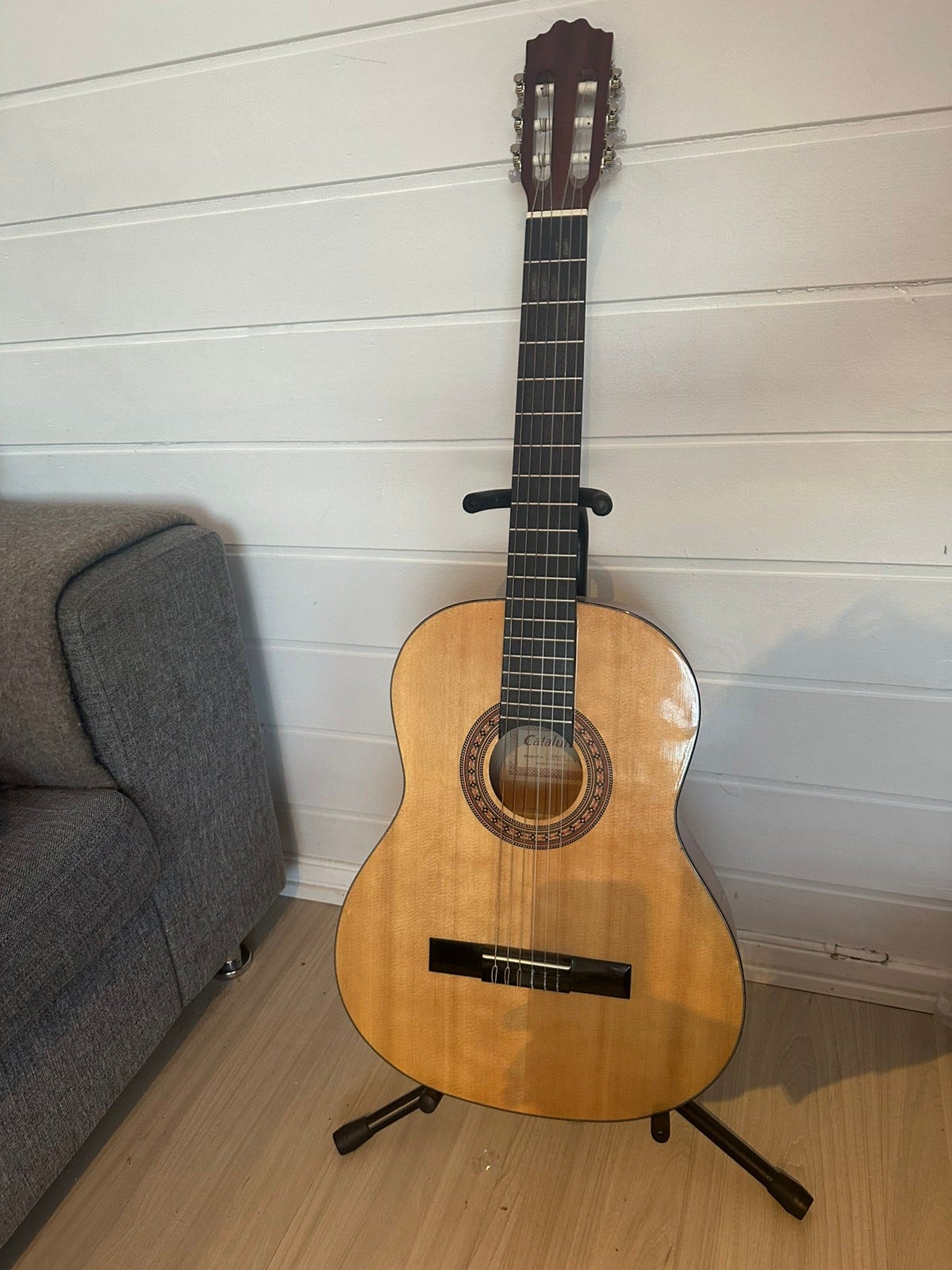 Klassisk gitar | FINN-torget