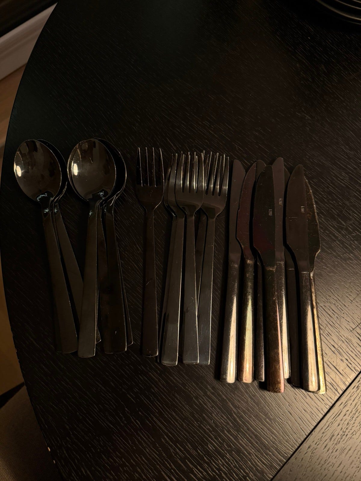 RAW bestikk gies bort | FINN-torget