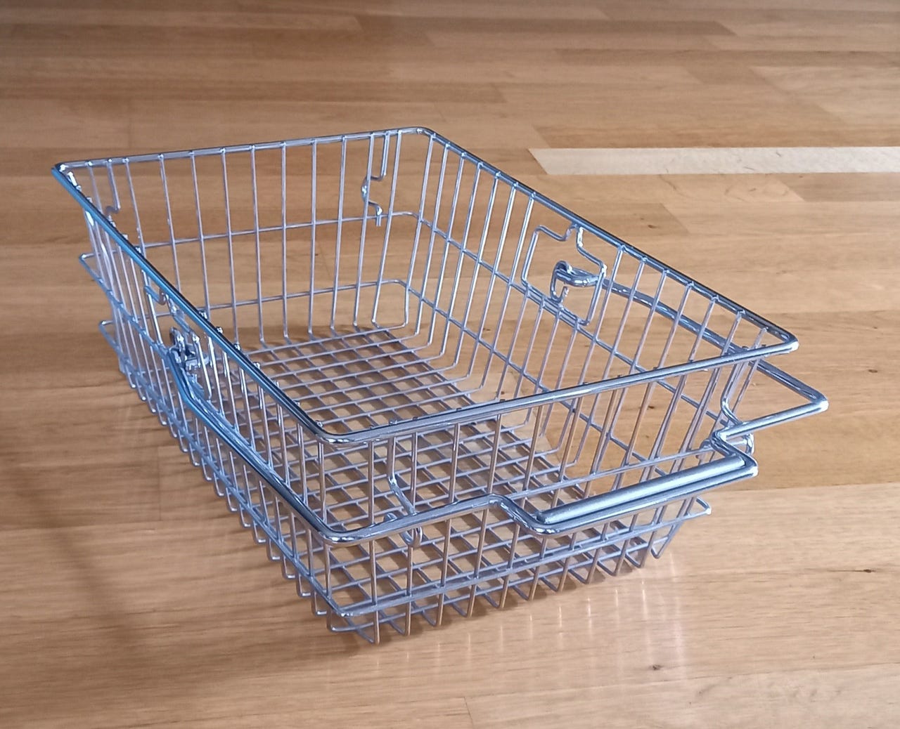 Liten handlekurv (2 av 4) | FINN-torget