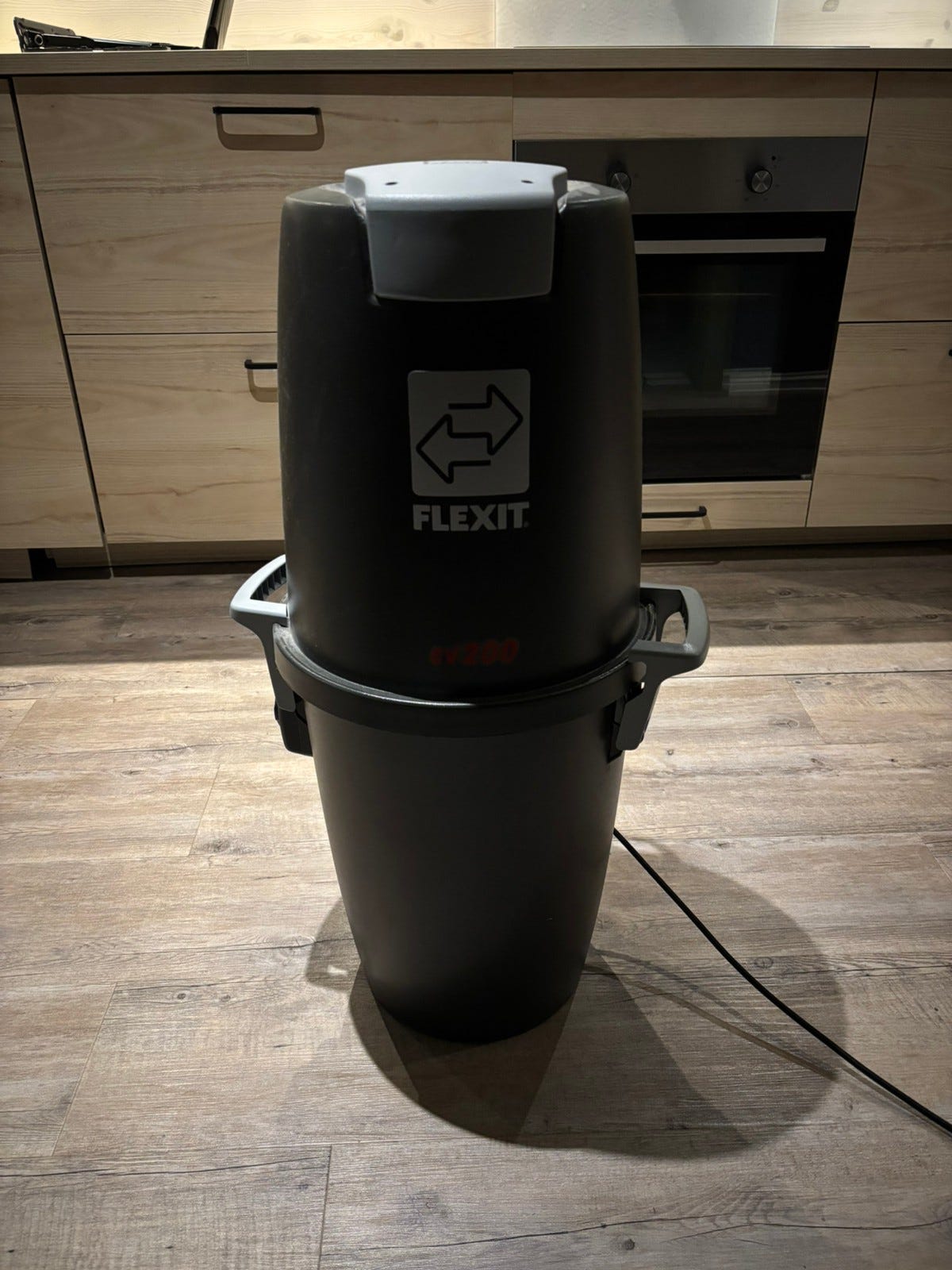 Flexit CV200 sentralstøvsuger | FINN-torget