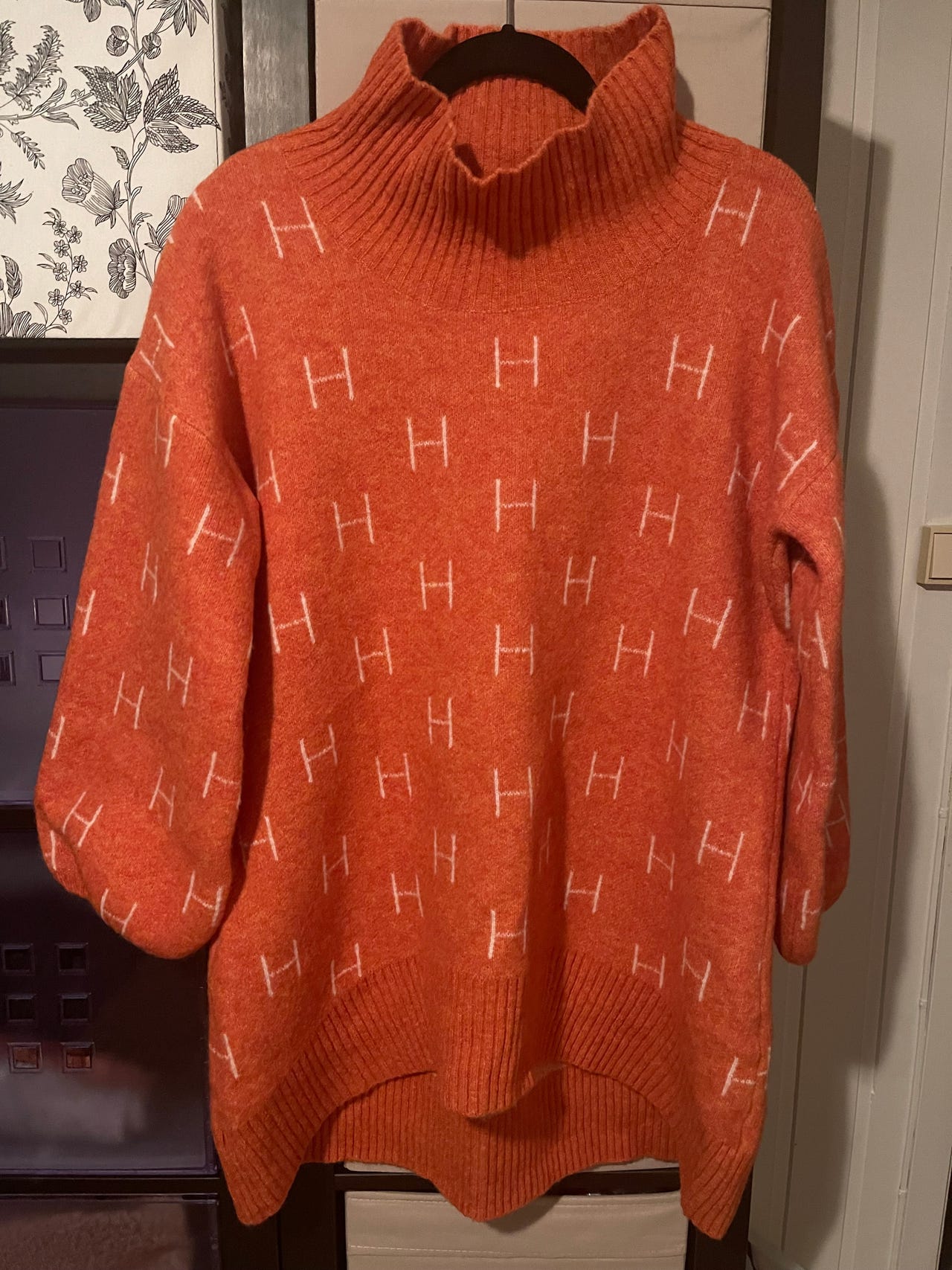 Orange lang Hest-genser selges billig! | FINN-torget