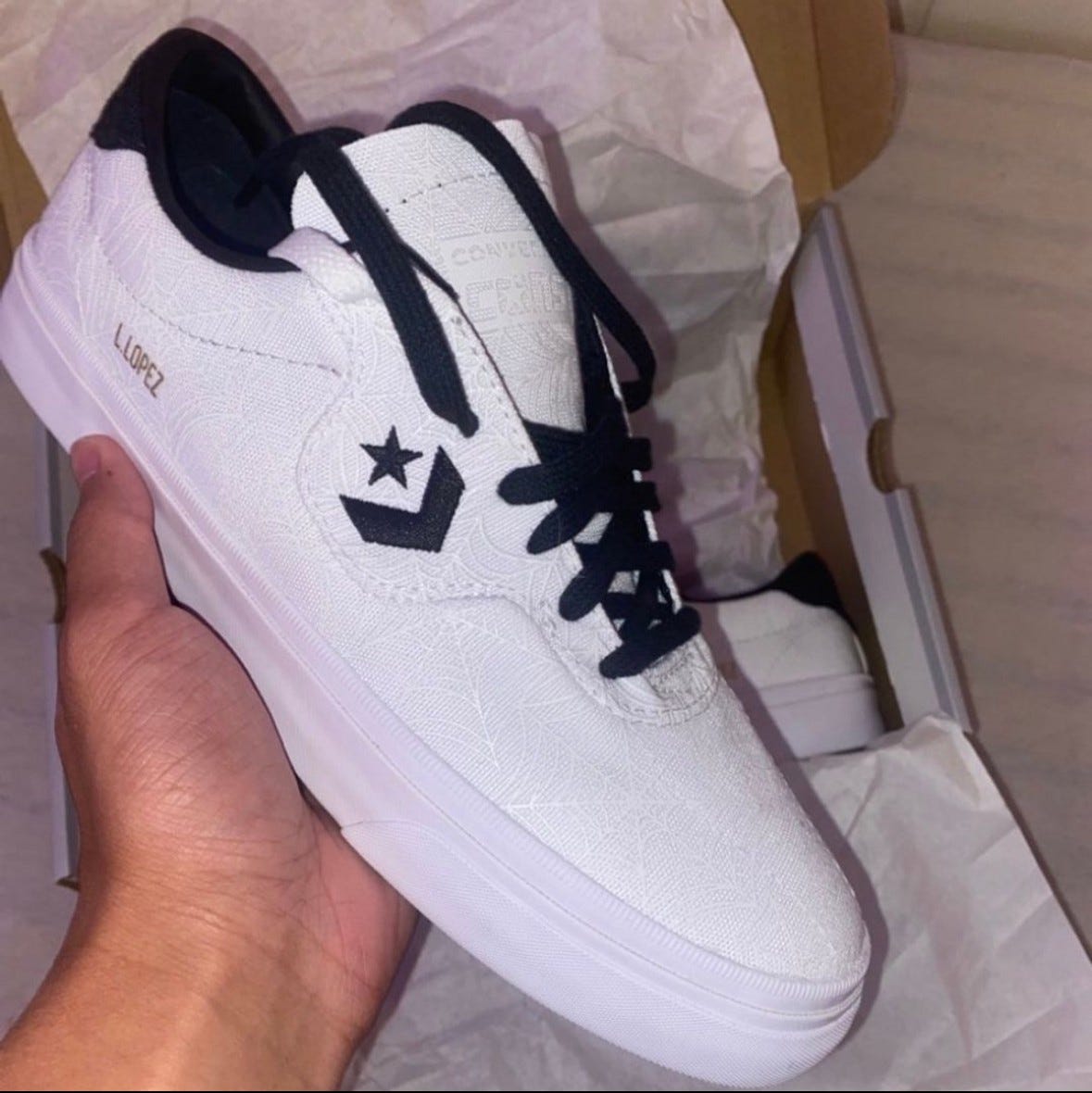 Converse Louie Lopez Pro White Widow Low Top | FINN-torget