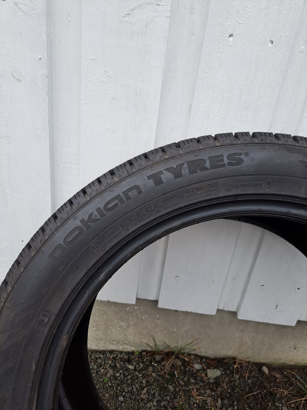 255/45r19 Nokian hakkapelita r5 ev | FINN-torget