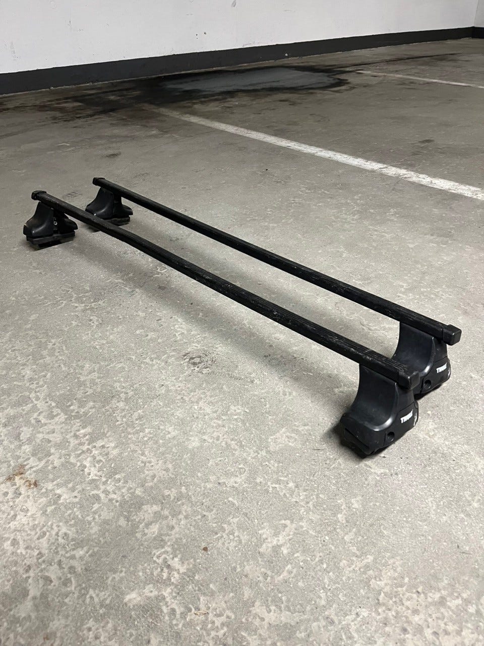 Thule takstativ 160cm justebar | FINN-torget