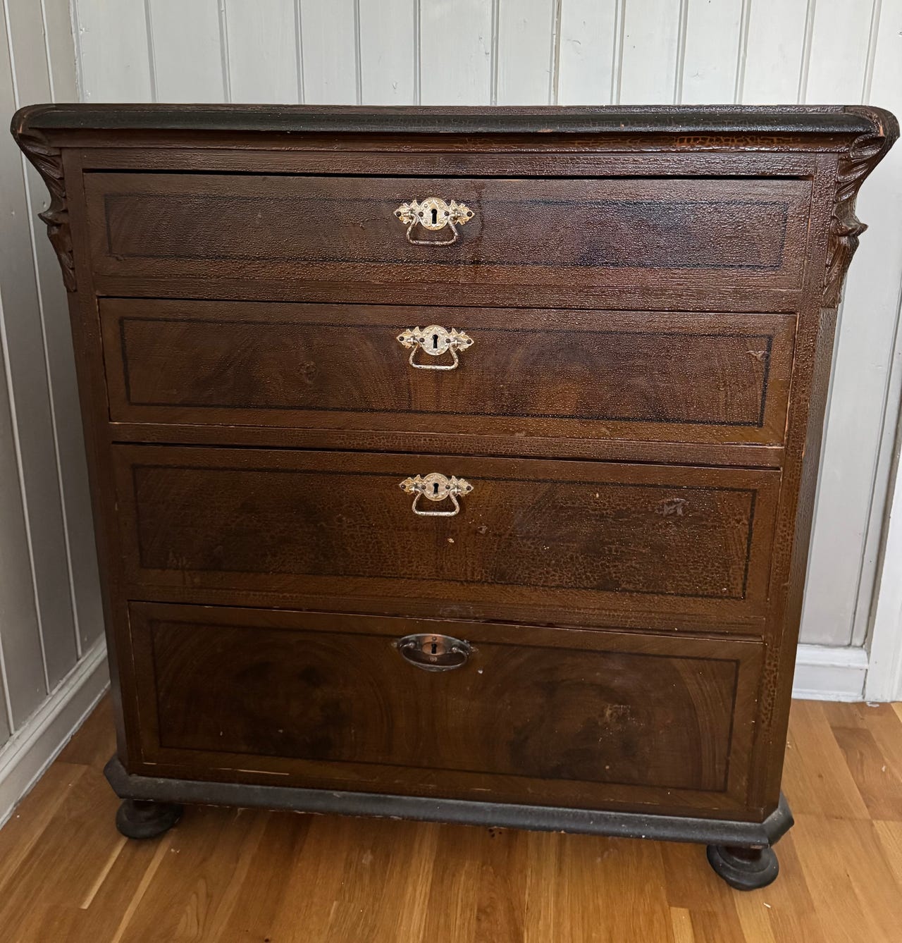 Gammel kommode | FINN-torget