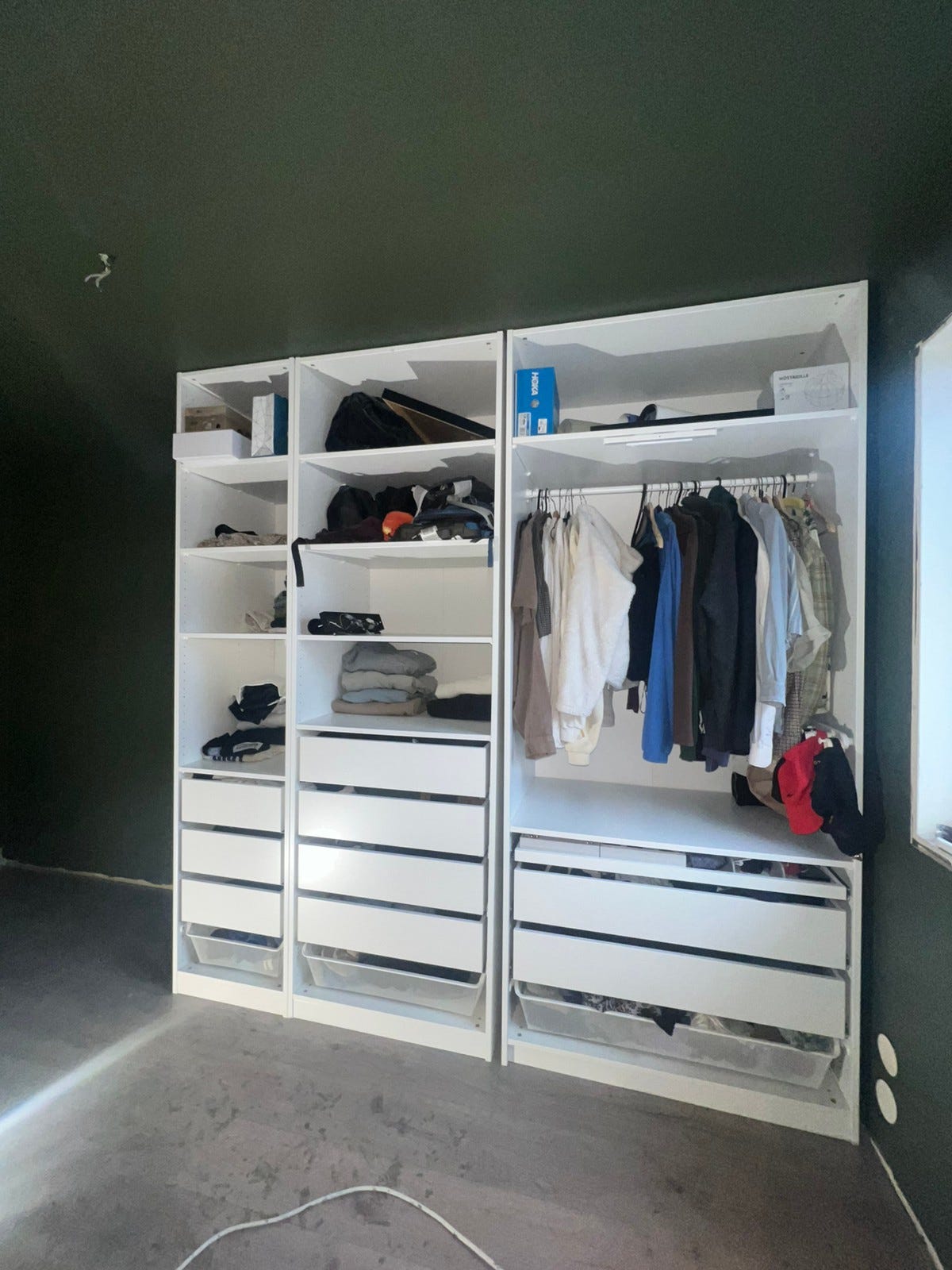 IKEA PAX garderobeskap med innredning | FINN-torget